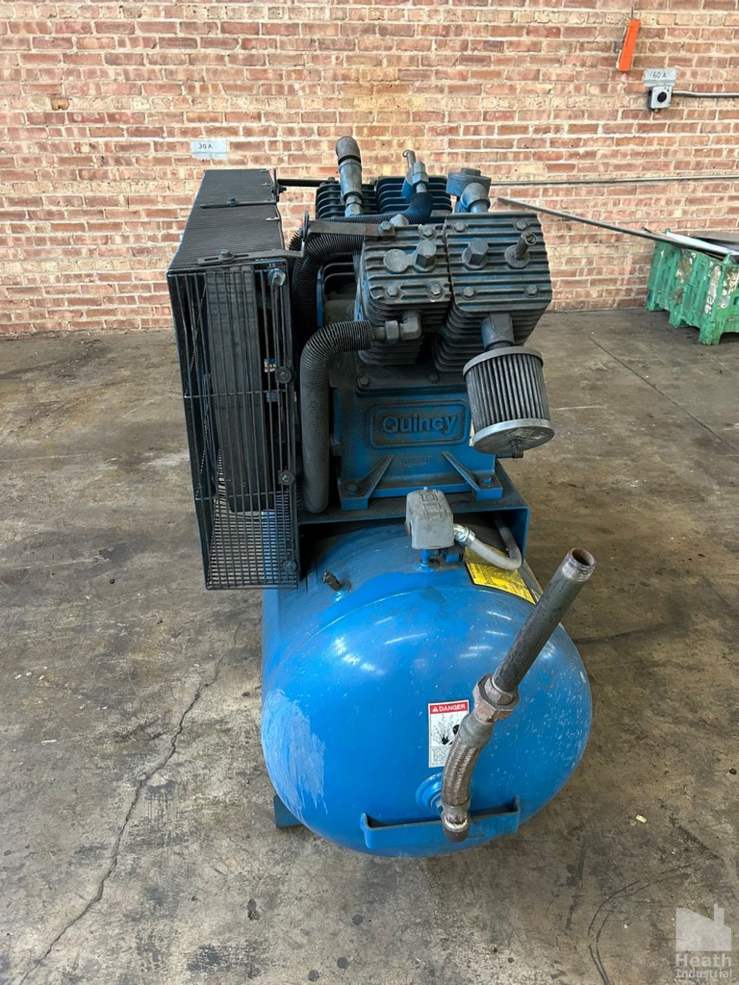 QUINCY MODEL QT-10 10 HP HORIZONTAL TANK MOUNTED AIR COMPRESSOR S/N ...