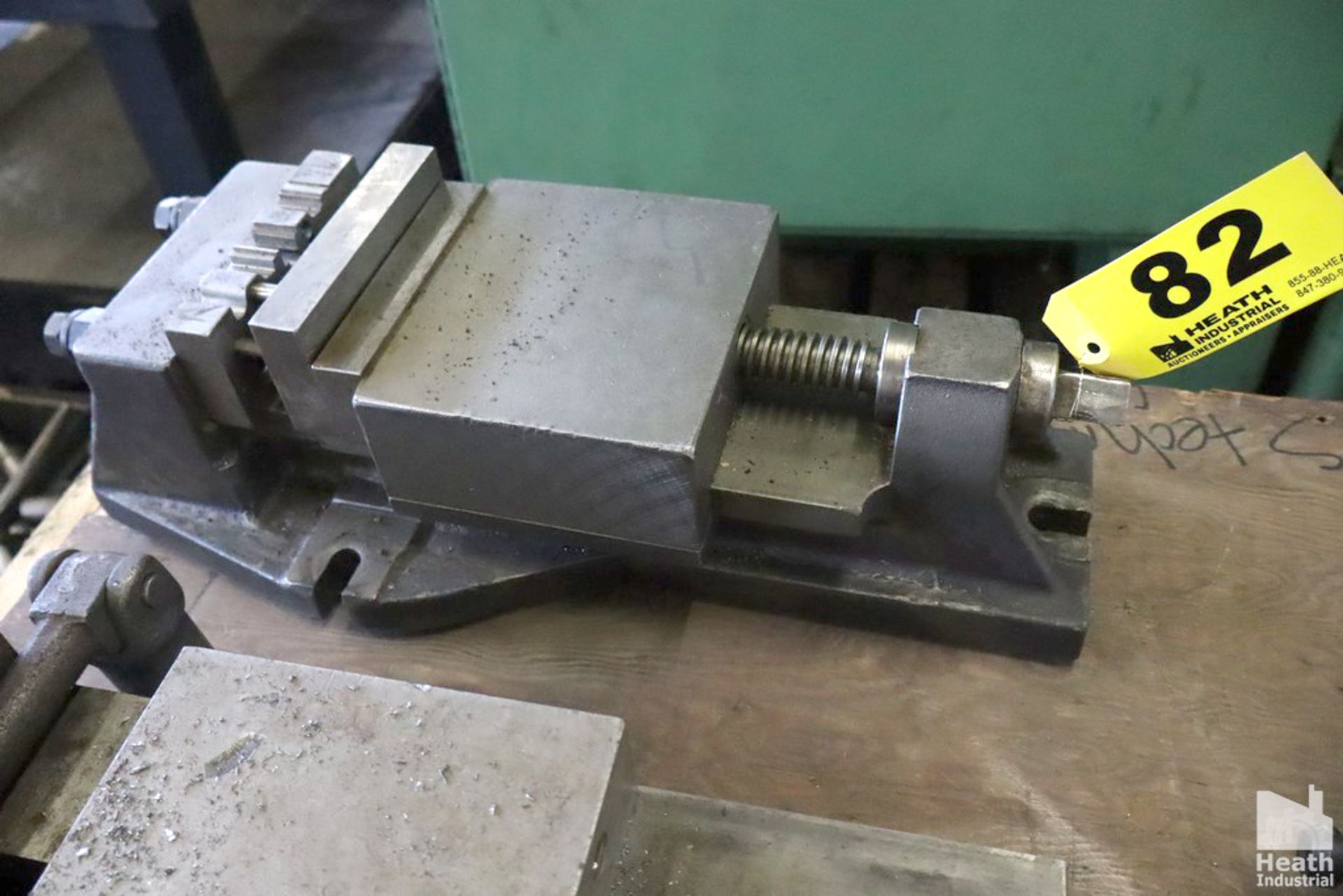 7" MACHINE VISE