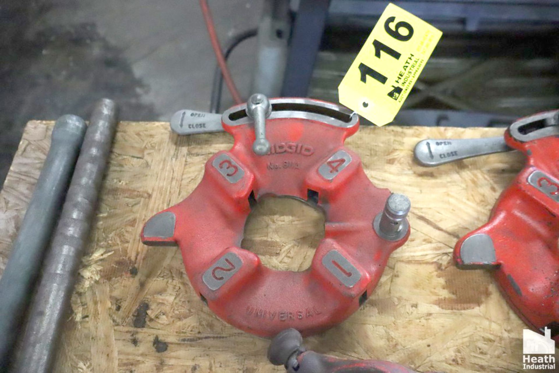 RIDGID #811A UNIVERSAL DIE HEAD