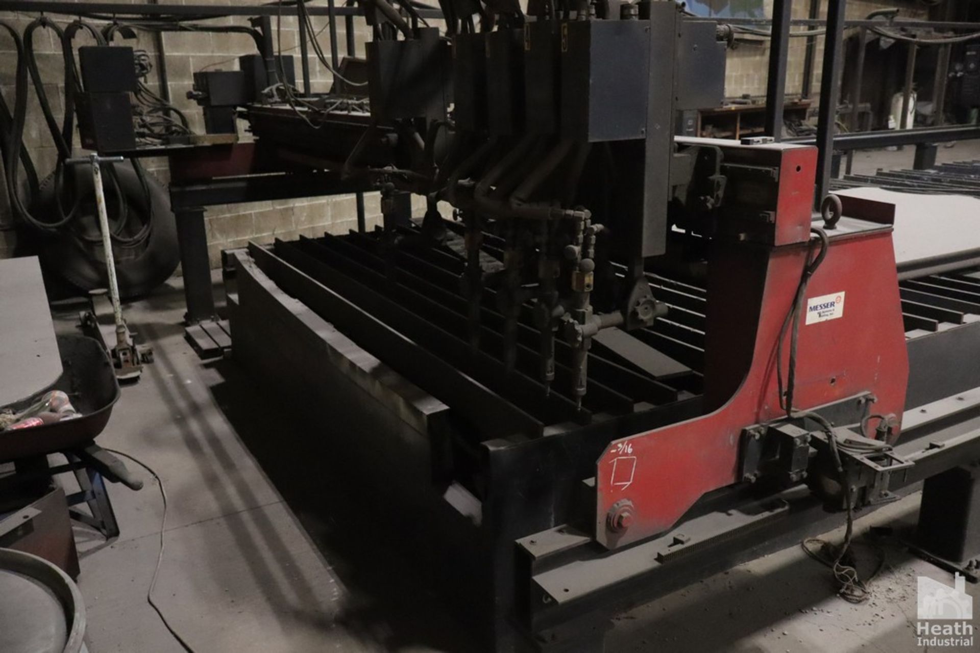 MESSER 10â€™X60â€™ CNC OXY CUTTING SYSTEM CONSISTING OF 2 â€“ 5 HEAD ...