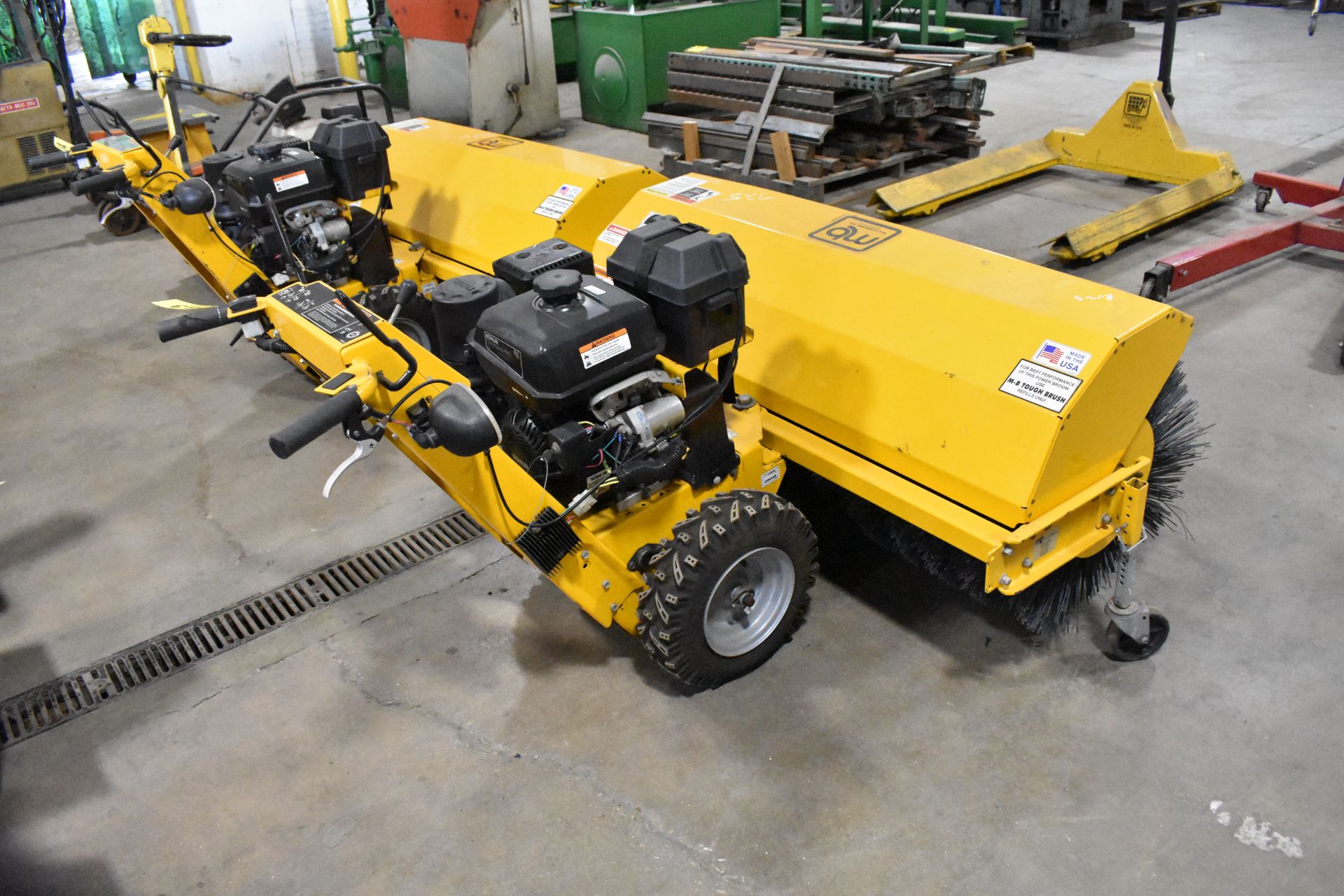 MB HYDRA 48" WALK BEHIND GAS POWERED BROOM, 200 RPM, KOHLER COMMAND PRO ...