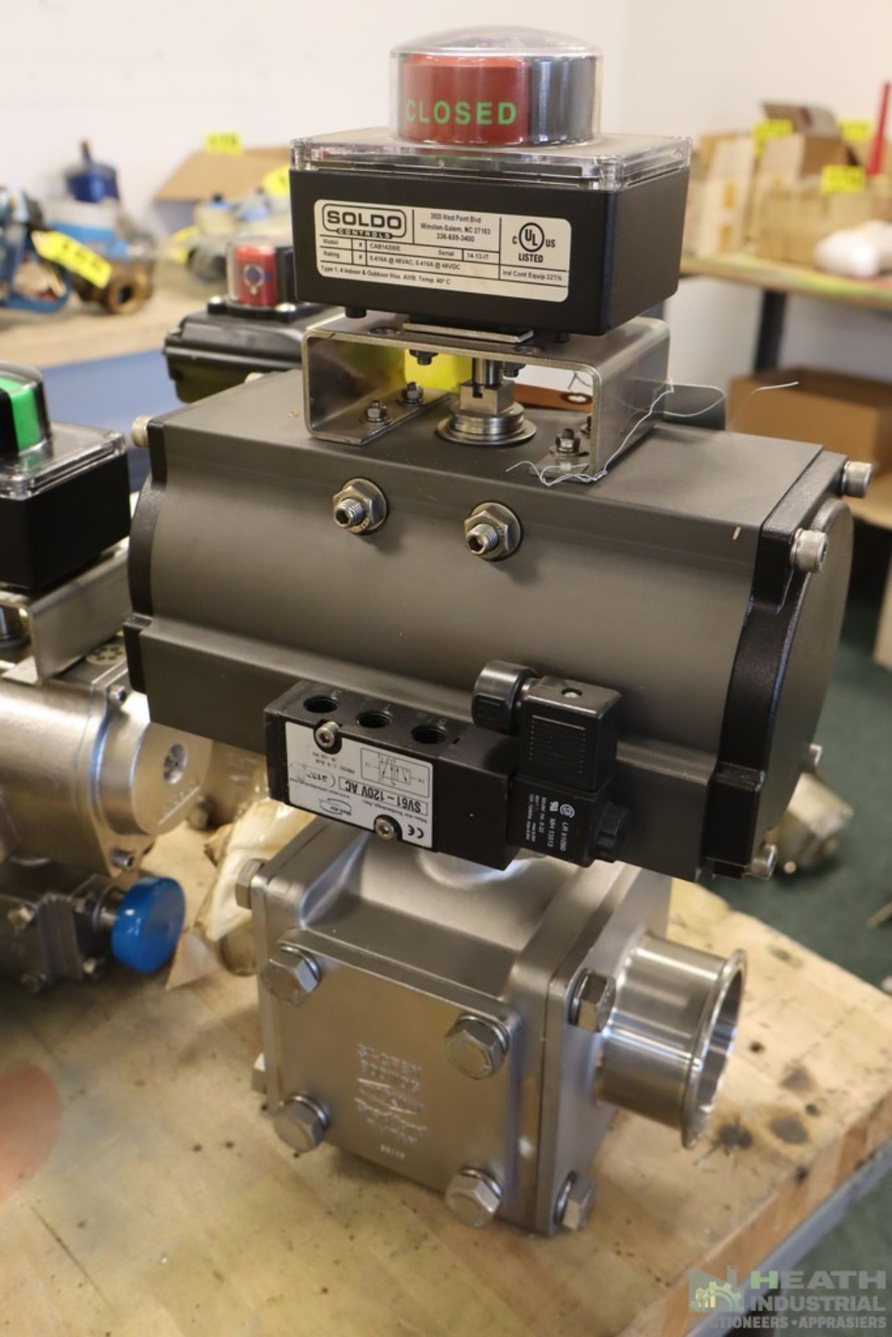 MAX-AIR TECH PNEUMATIC ACTUATED STAINLESS STEEL VALVE ASSEMBLY, MAX ...