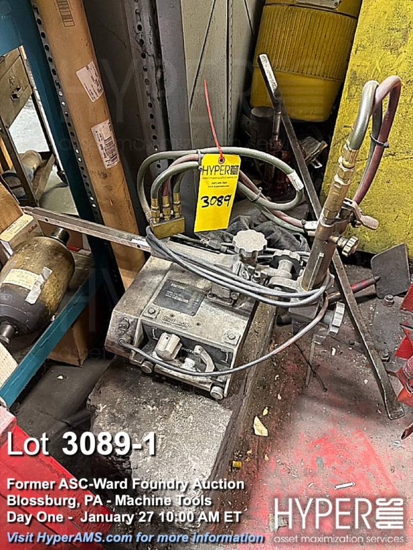 Victor VCM 200 Oxy-Fuel Track Cutting Machine, 110 Volts AC, Serial ...