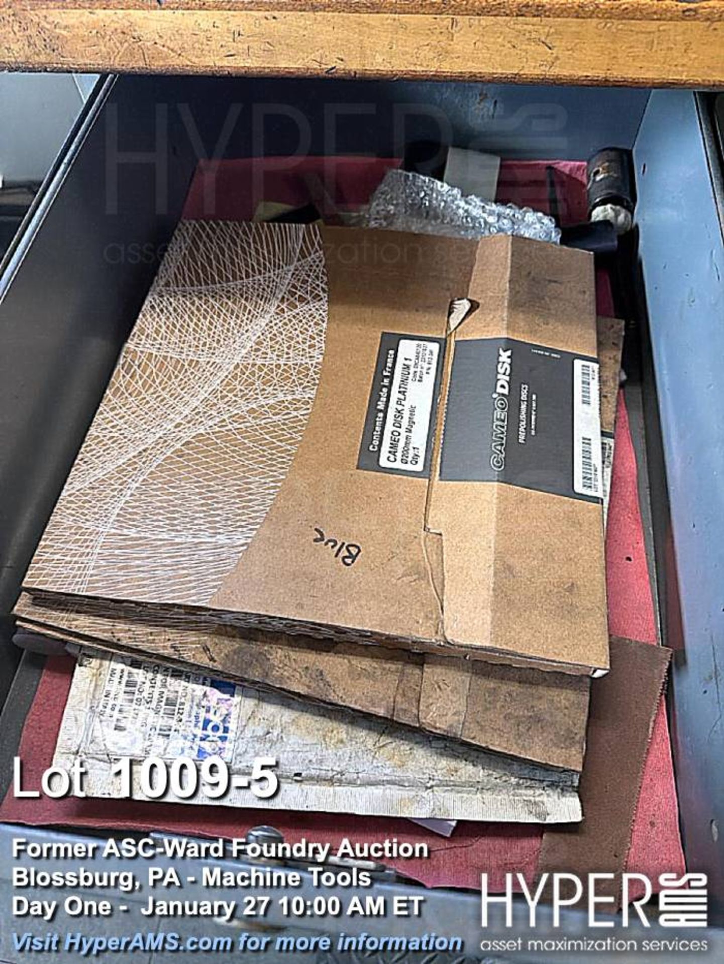 Leco Spectrum System 1000 Polishing/Grinding Machine, featuring 2 ...