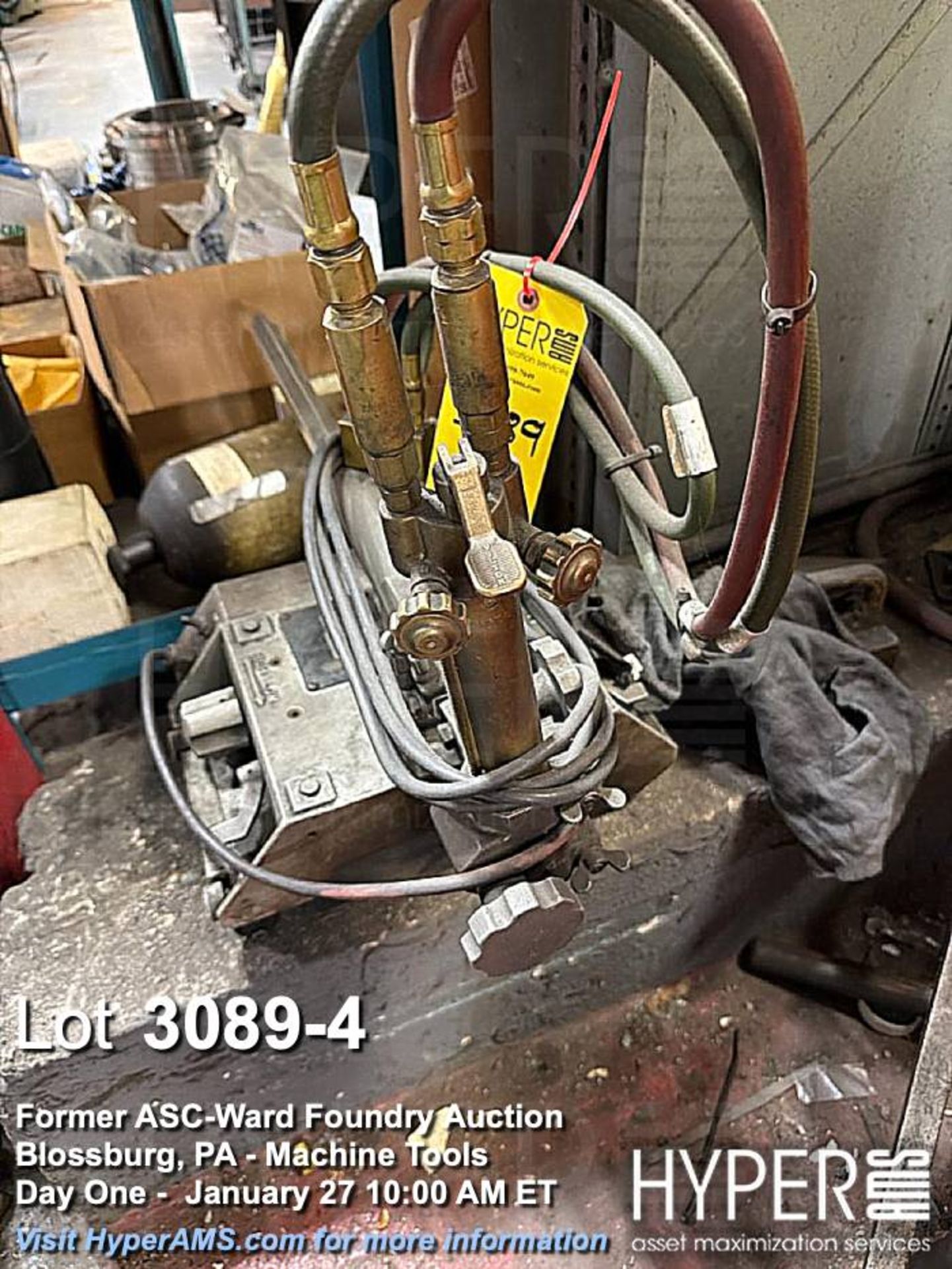 Victor VCM 200 Oxy-Fuel Track Cutting Machine, 110 Volts AC, Serial ...