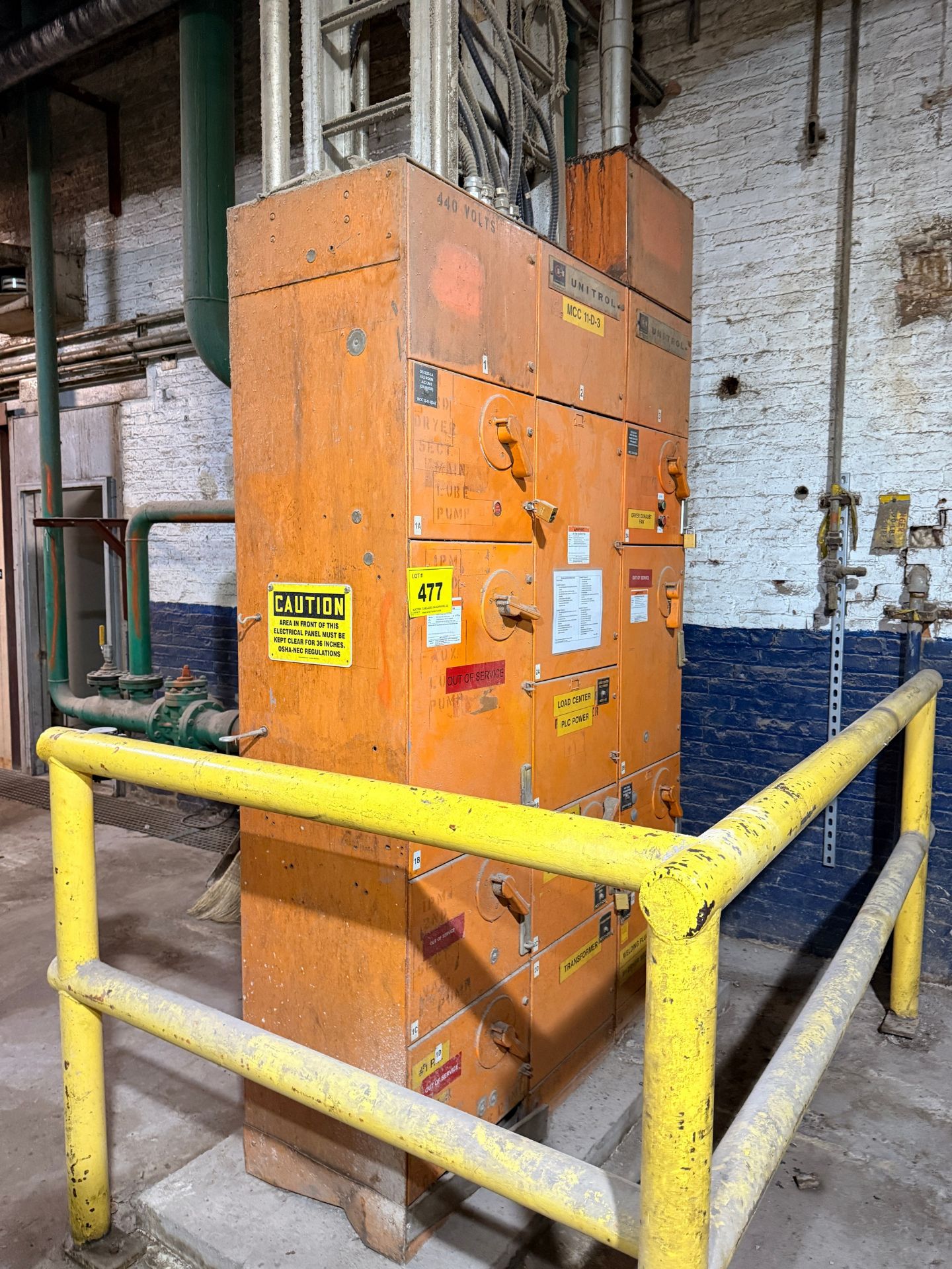CUTTLER HAMMER MCC-11D-3 BREAKER **Late Delivery** (Loc. Building 4 ...