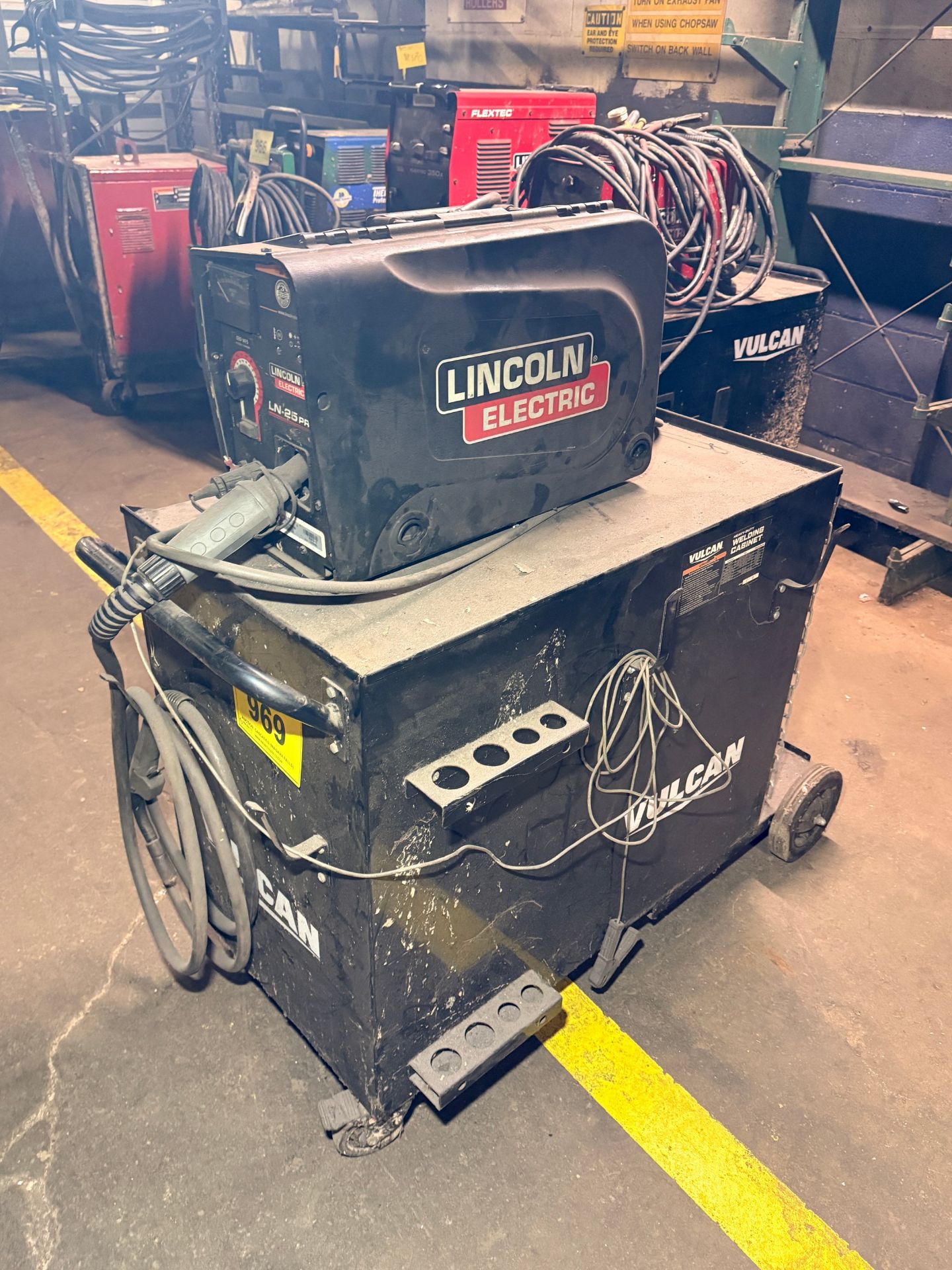 LINCOLN ELECTRIC LN-25 PRO Wire Feeder 15-110 V 4 A. w/ VALCAN Heavy ...