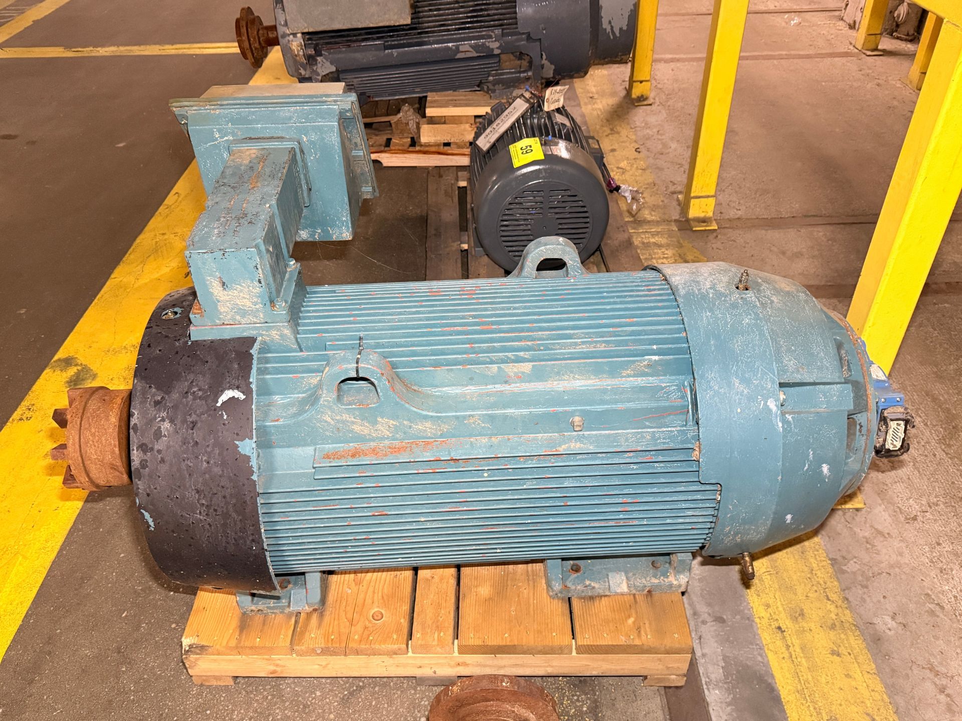 Motor Spec No. A44-5673-2483, 250 Hp, 1191 (RPM), 460 V, 2700 Max safe ...