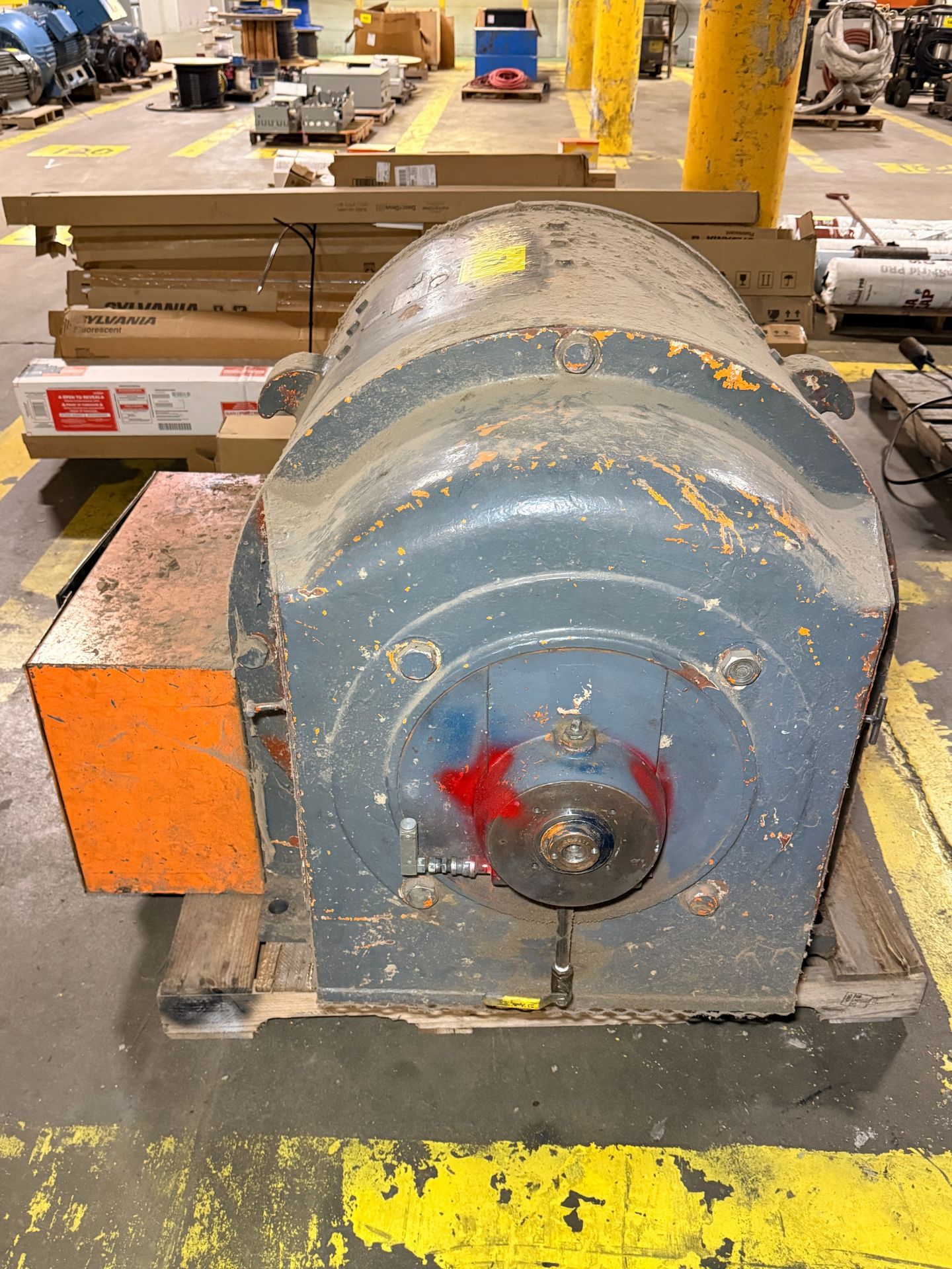 GENERAL ELECTRIC 41G54 Winder Motor, Type CD, 200 Hp, 690 (RPM) 705 ...