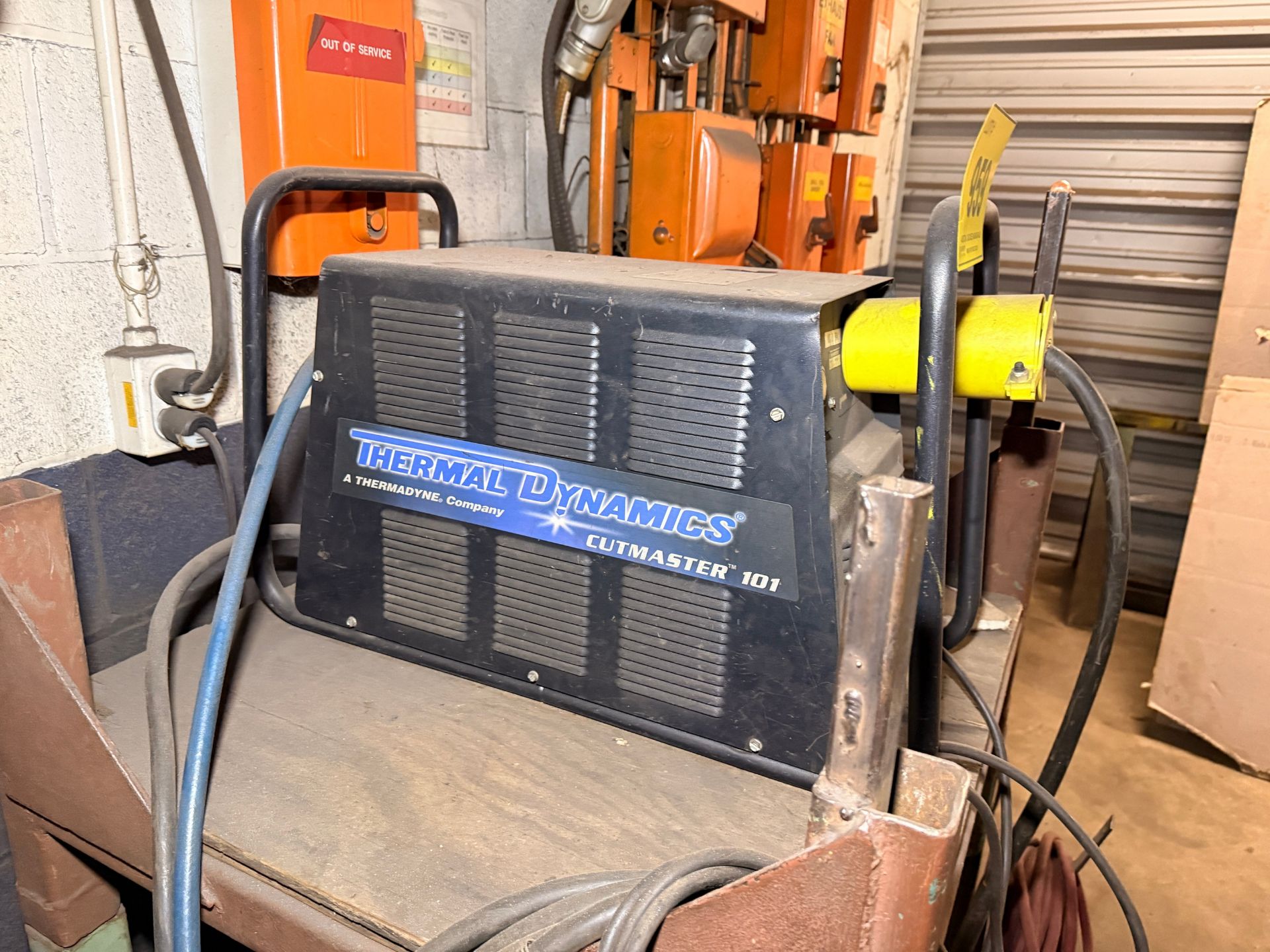 THERMAL DYNAMICS Cut master 101 Plasma Cutter 125 (psi) Max. Gas ...