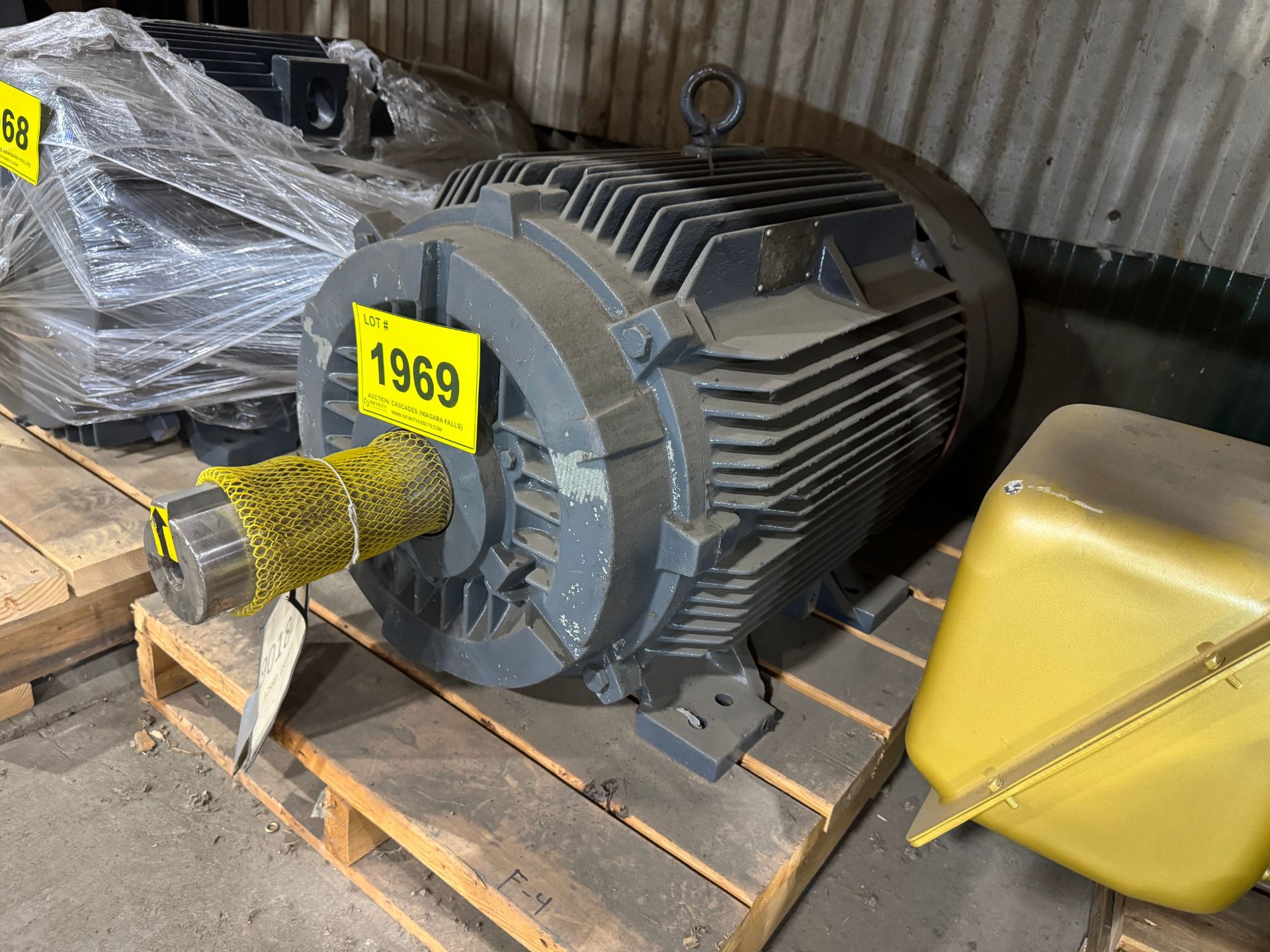 SIEMENS NEMA PREMIUM MOTOR, 125HP, 1,800 RPM, 444T FRAME (90182788)