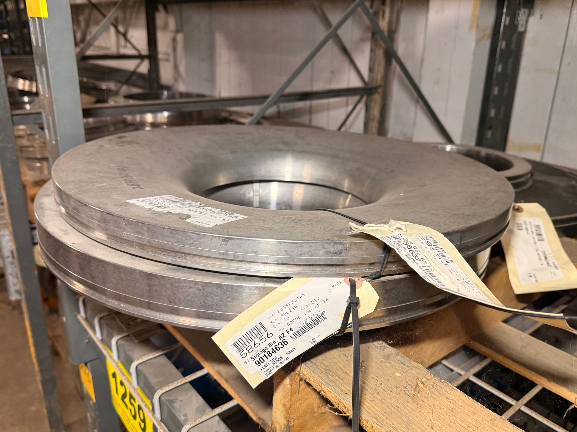 (1) Lot of various size SULZER side plates, Impellers w/ NOZL set (Loc ...