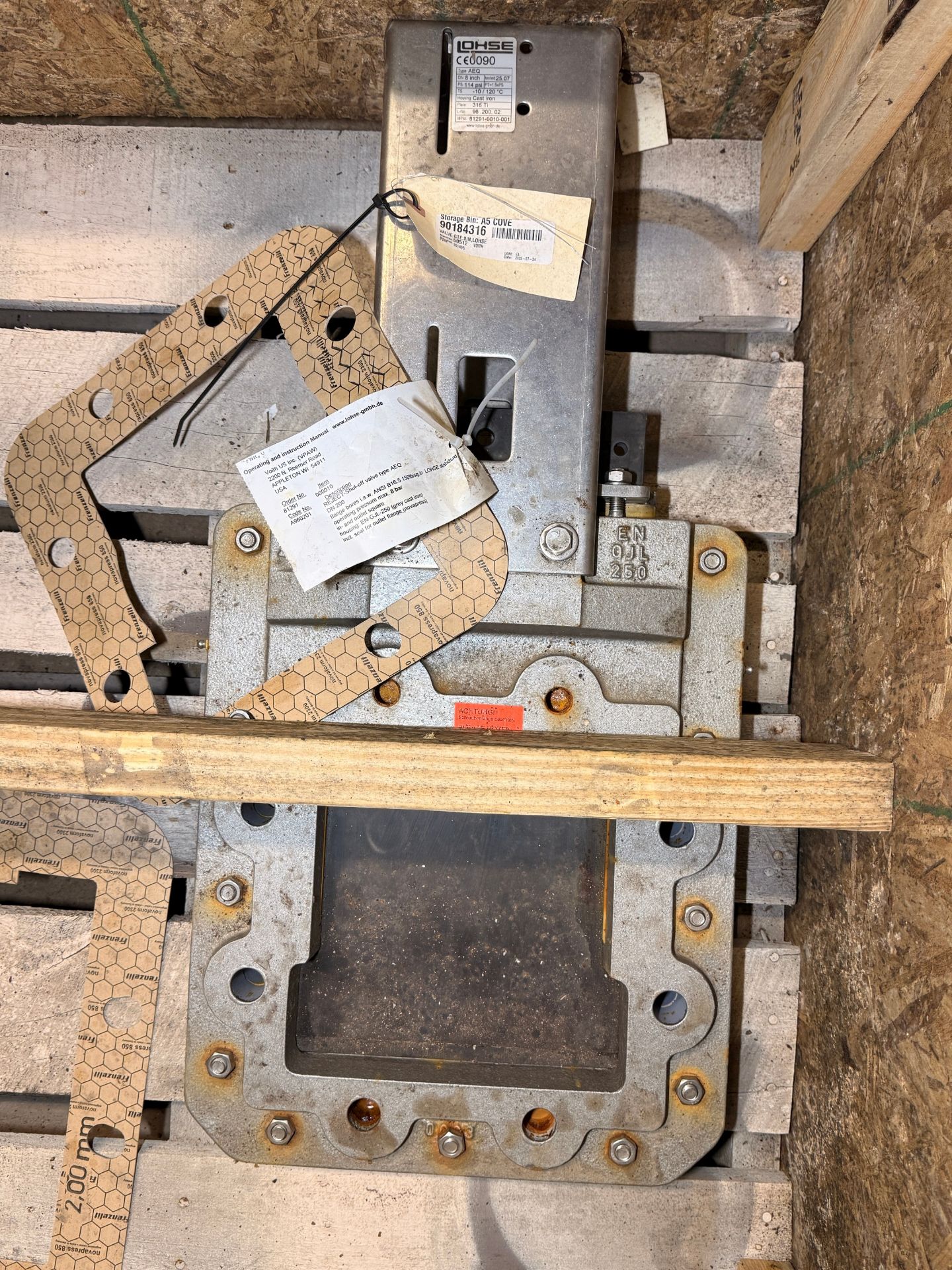 LOHSE Gate valve type AEQ 8'' DN, 25.07 Tested, 114 (psi) Cast Iron ...