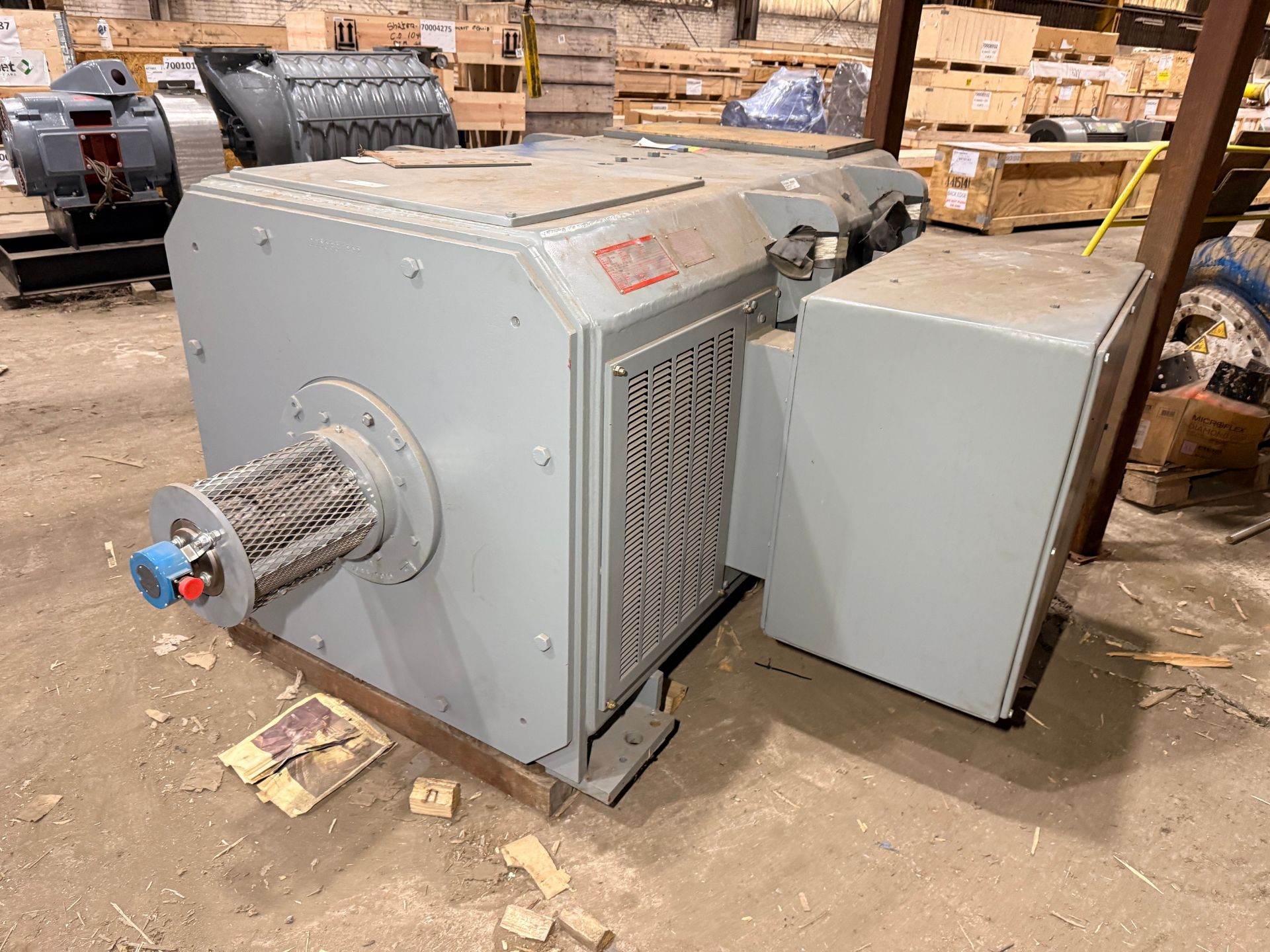 GE Motor 250Hp, 250-1250 (rpm) 250 V, 815 Amps (Loc. Sentry Building)