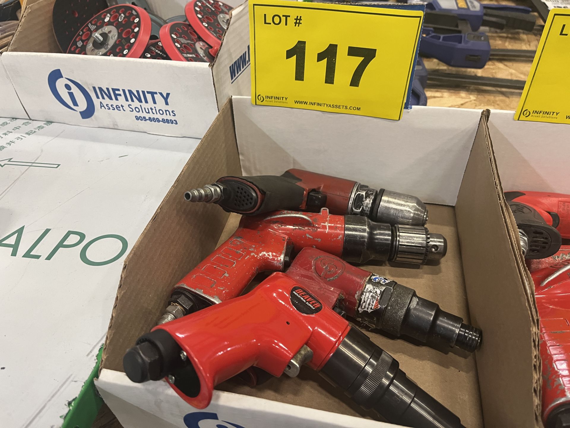 BOX OF (4) PNEUMATIC DRIVERS (BEAVER, CP)