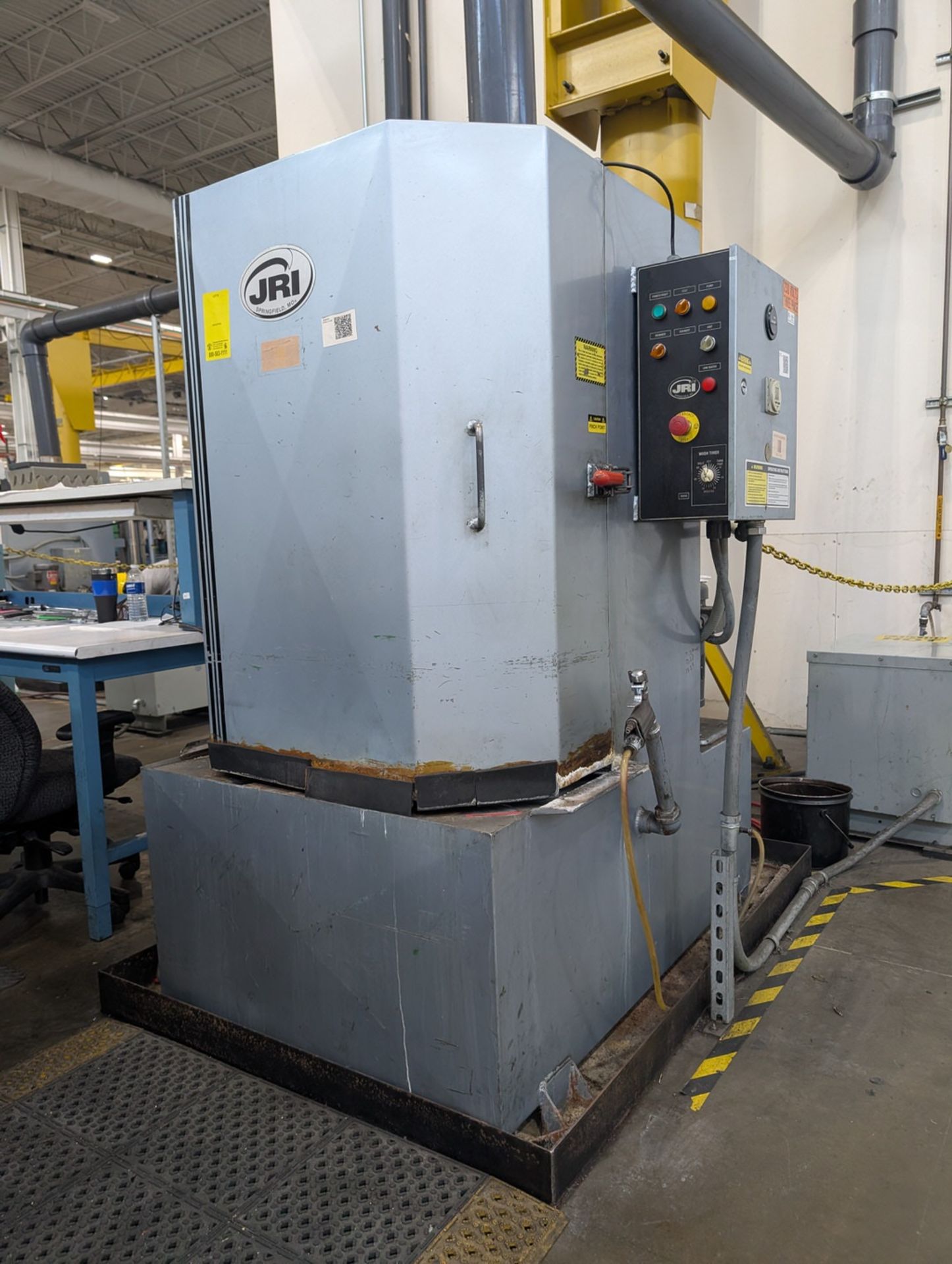 JRI Parts Washer W/ Tool Cabinet & 7-Drawer Vidmar Modular Cabinet W ...