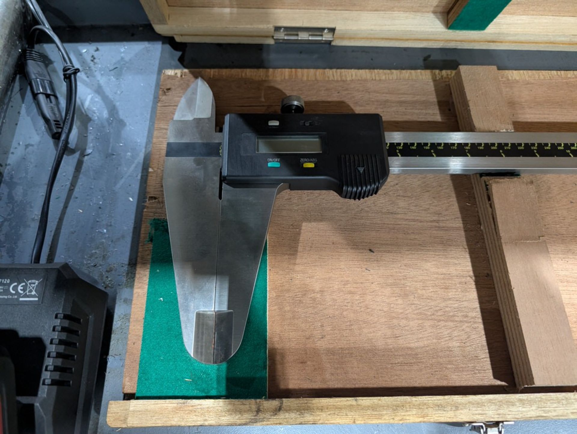 Absolute 40" Digital Caliper