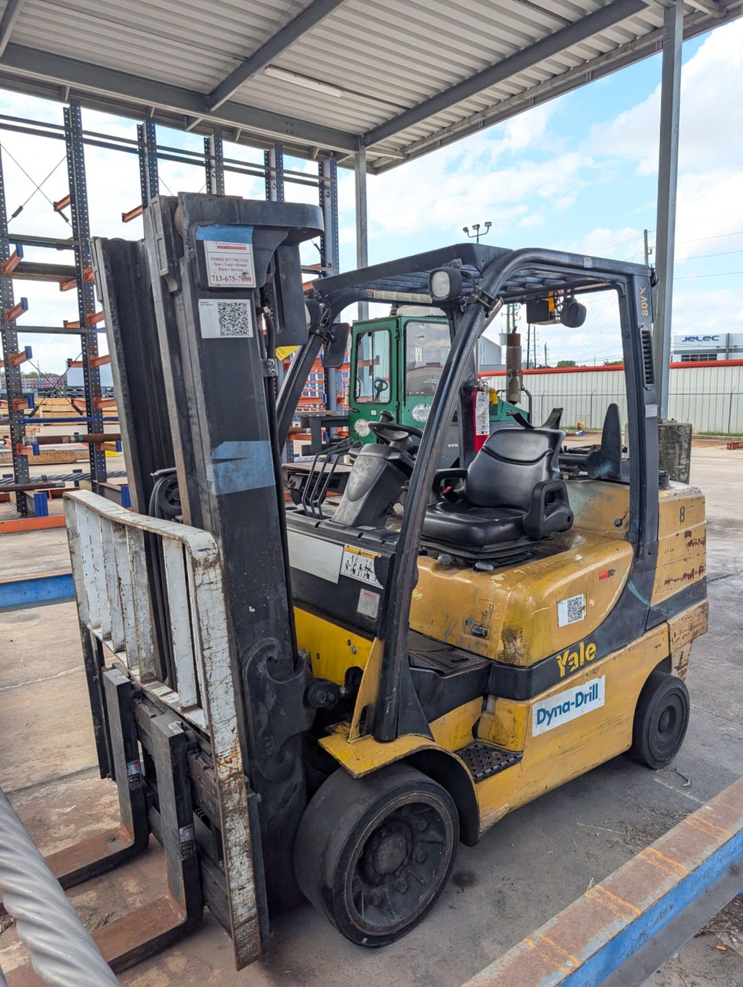 Yale GLC080VXNGSE088 8K LP Forklift 48" Forks 185" Lift Ht. Cap., 3 ...