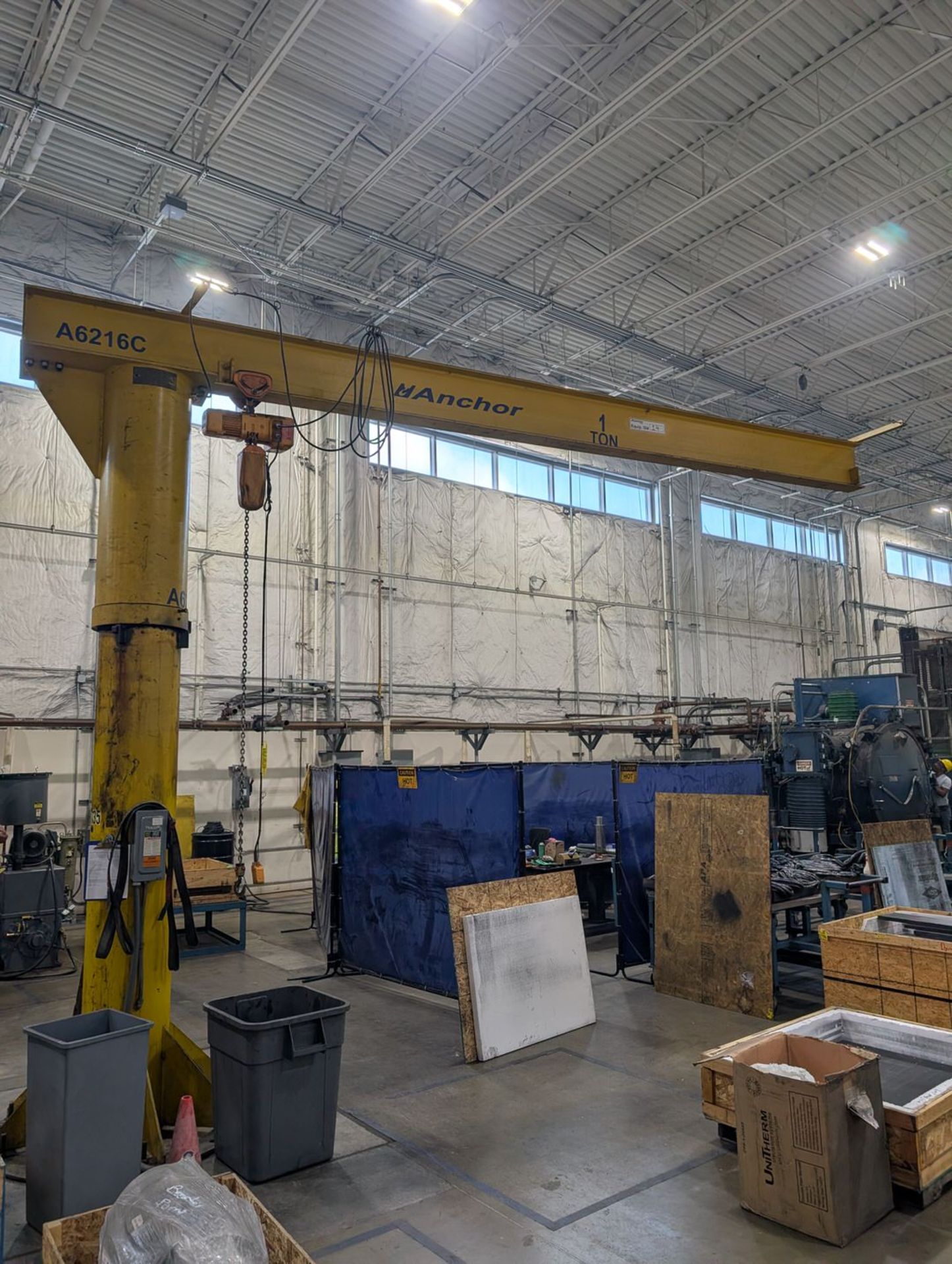 ProServe 1 Ton Free Standing Jib Crane 480v; W/ 1 Ton Harrington Hoist ...