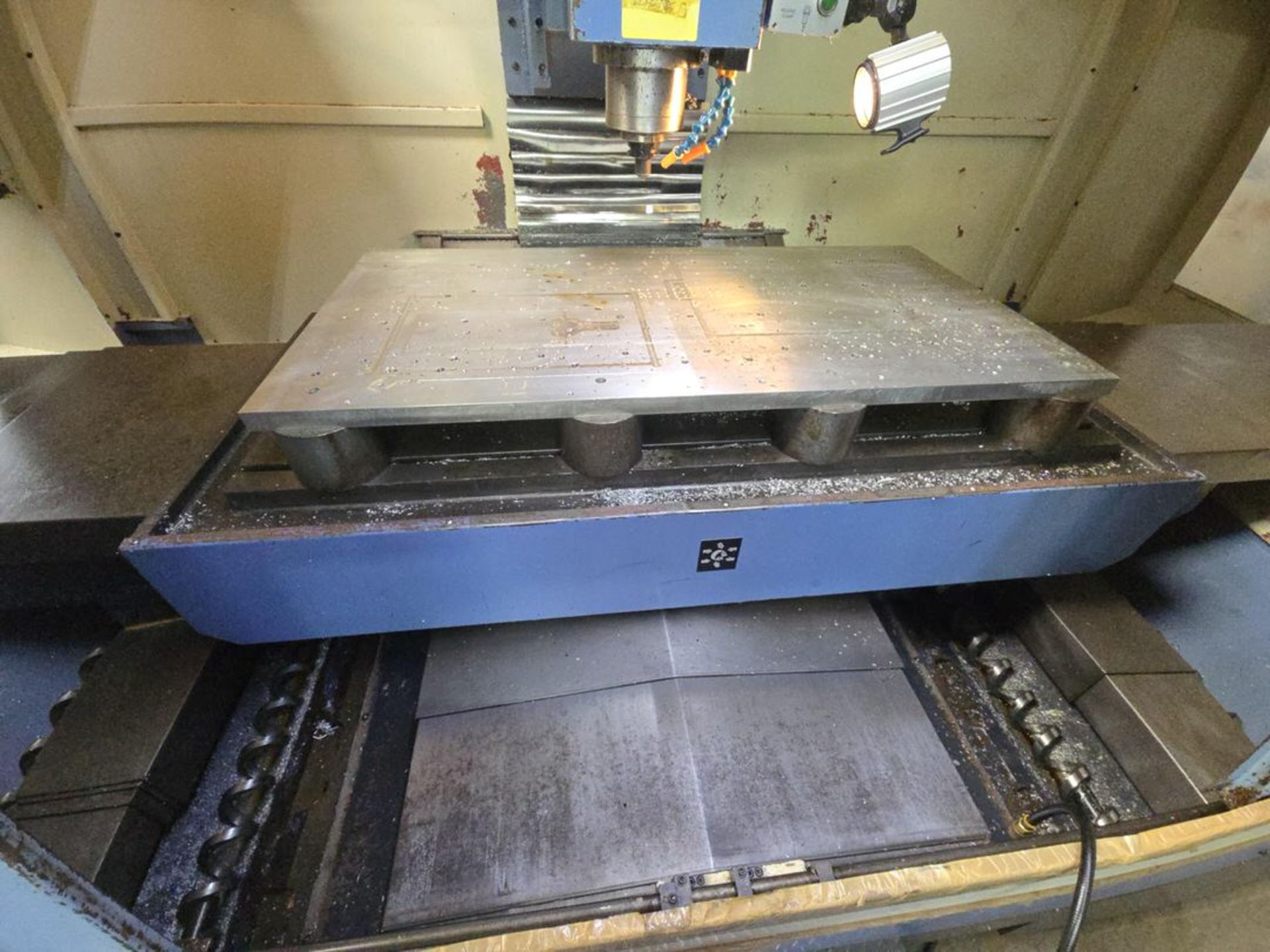 2001 Leadwell V-60 VMC w/ Fanuc 18-M Controller, 24 Slot ATC