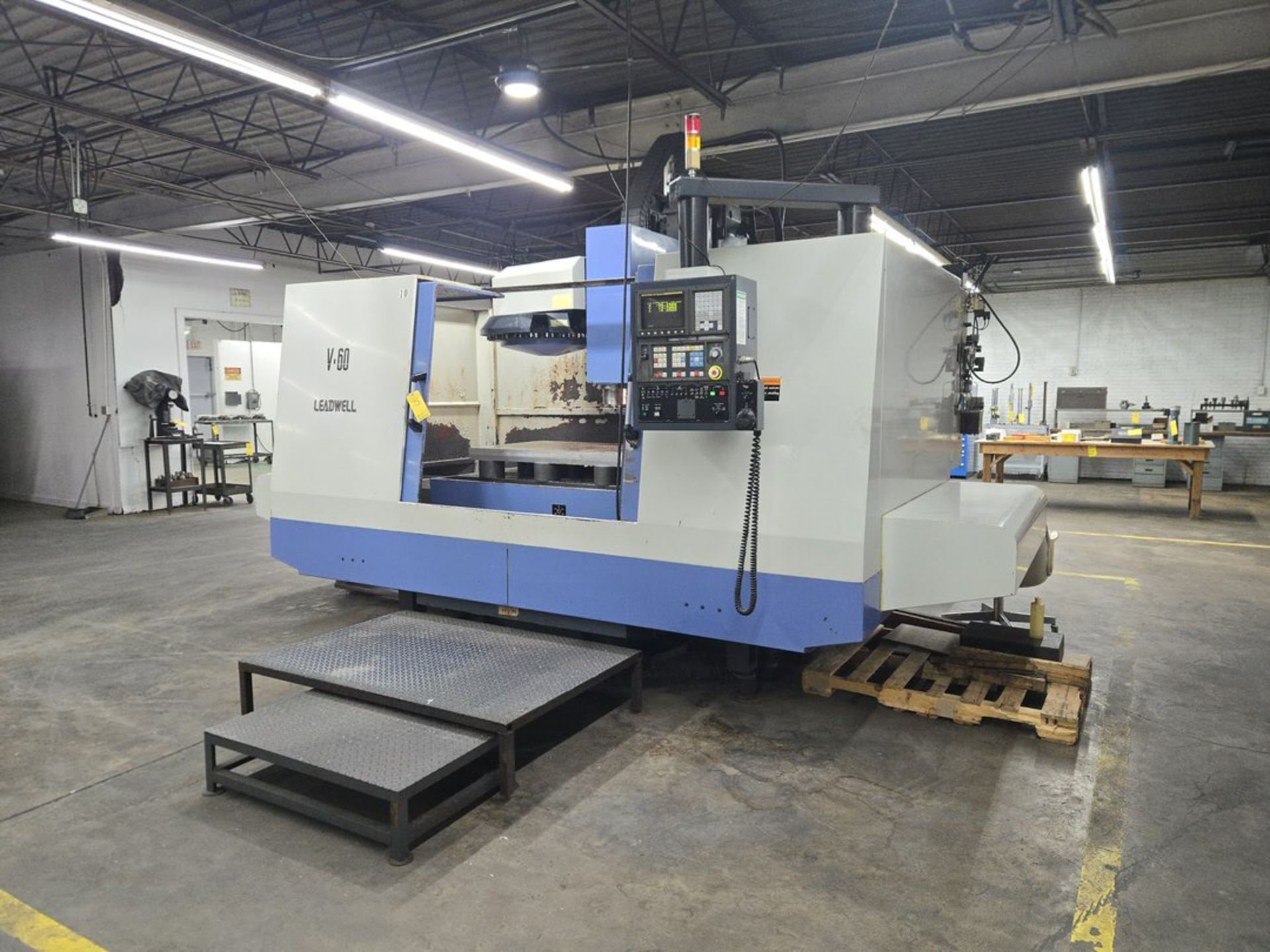 Leadwell V-60 VMC w/ Fanuc 21-M Controller, 24 Slot ATC