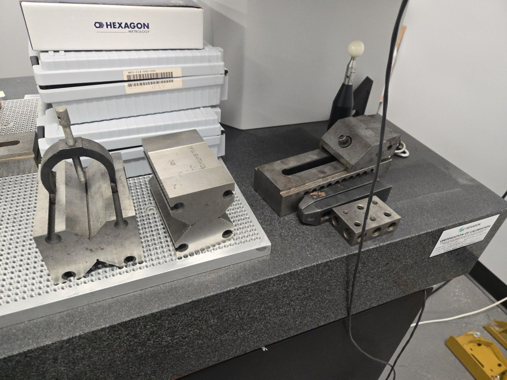 2018 Hexagon Tigo-SF CMM w/ Hexagon Probes, Renishaw Probes, Software ...