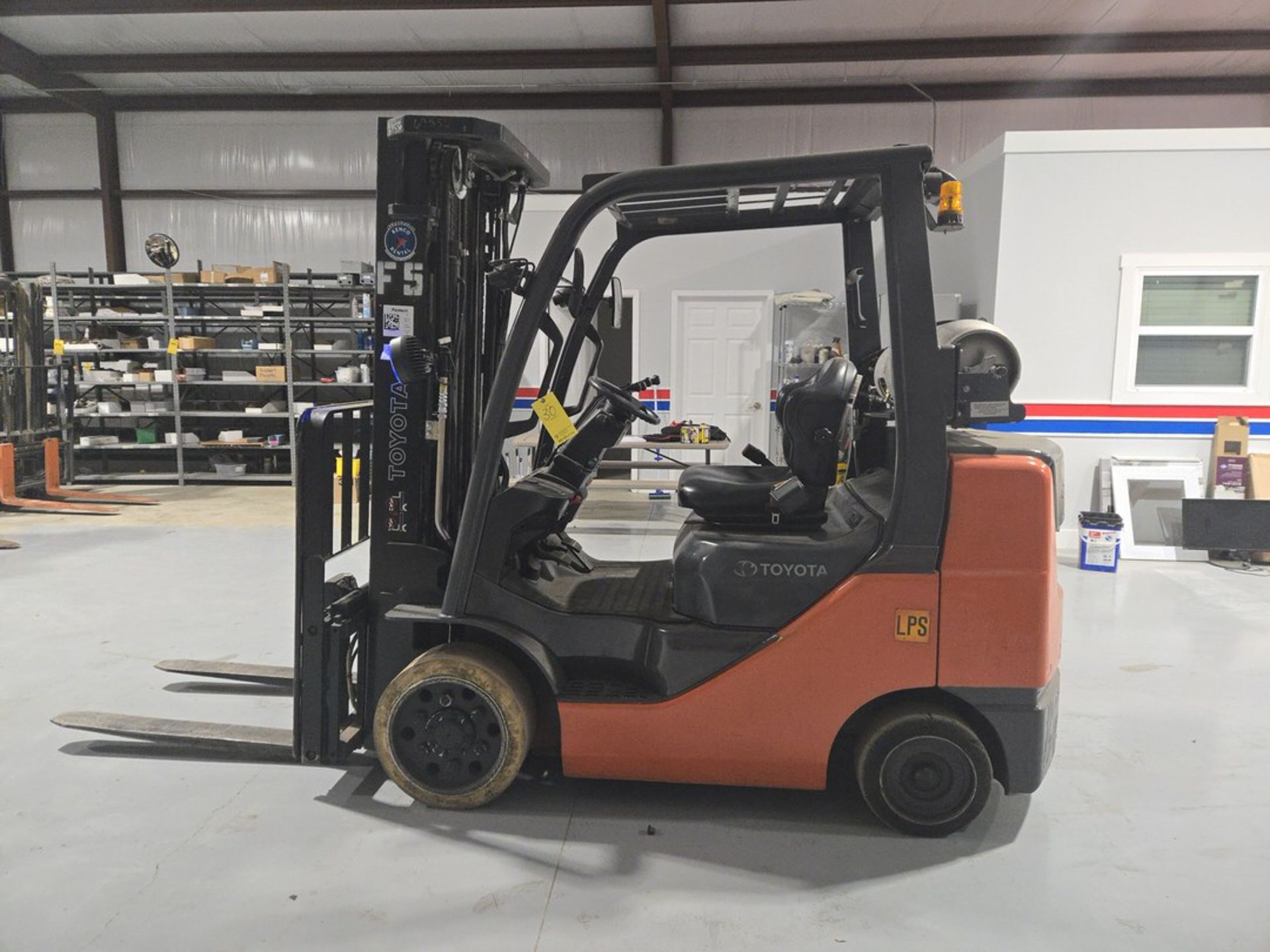 Toyota 8FGCU30 Forklift w/ Side Shift, 2 Stage Mast; 5,120lb Capacity ...