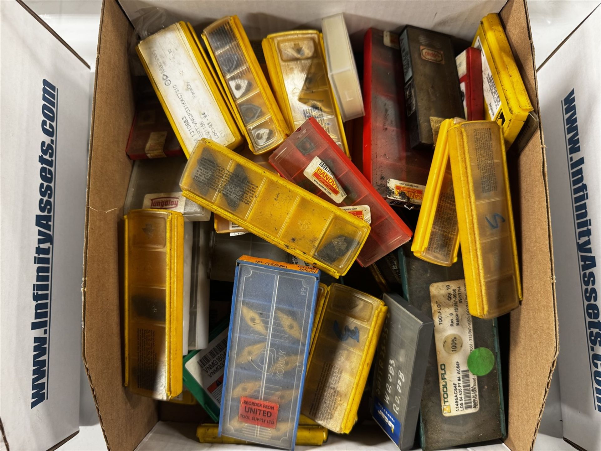 BOX OF ASSORTED CARBIDE INSERT CUTTERS