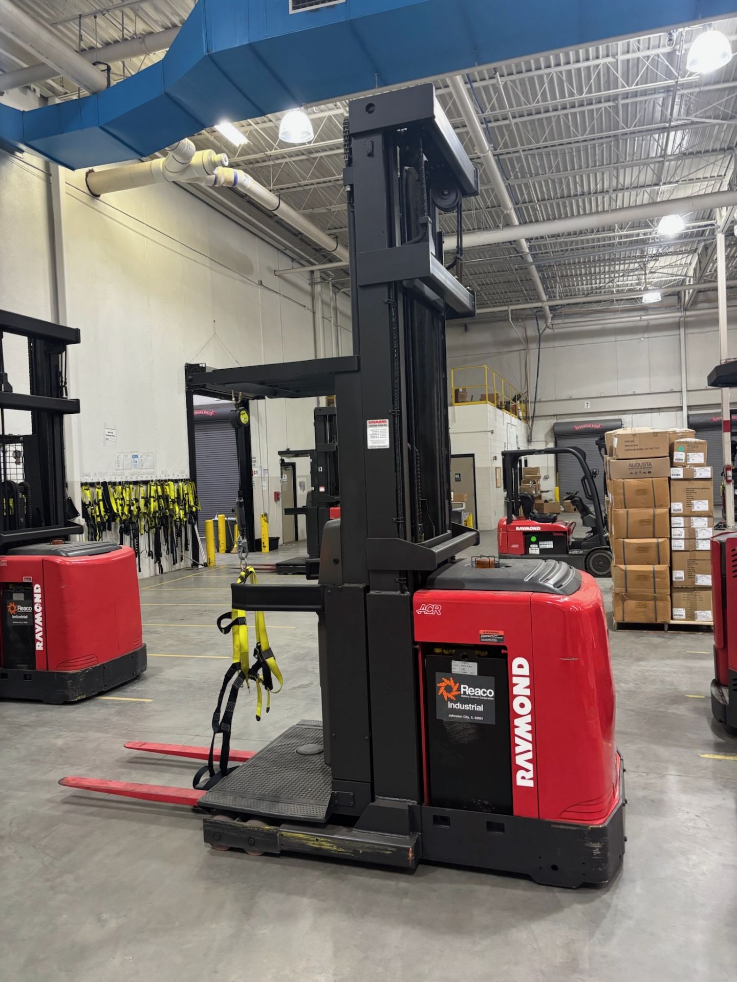 Raymond Electric Order Picker Model: 540-OPC30TT, Serial: 540-16-A27981 ...