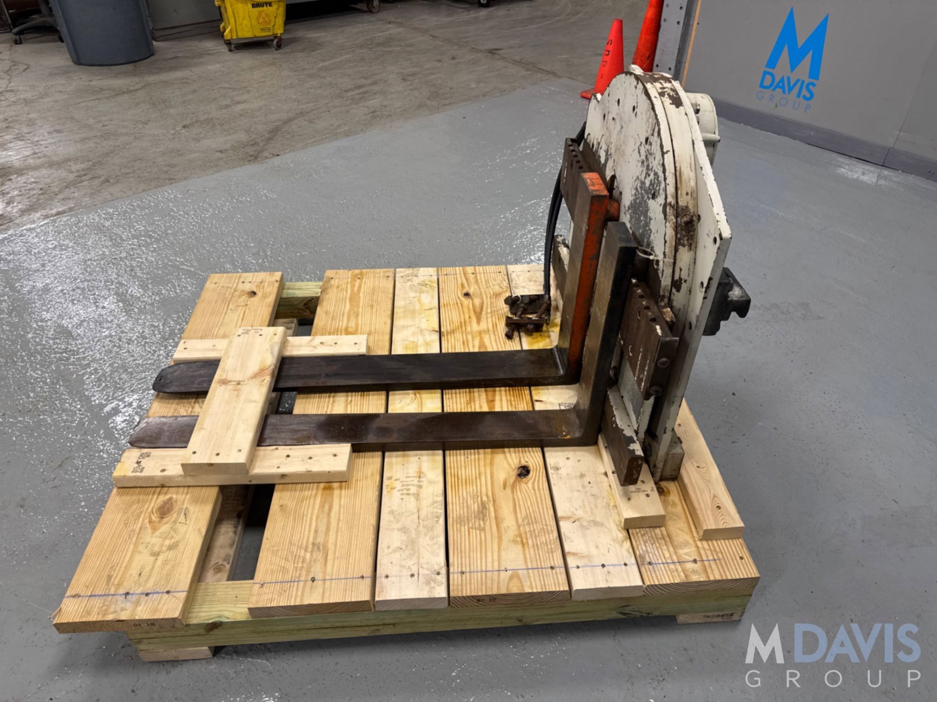 Cascade Forklift Rotary Fork Attachment, with 42 L Forks, (INV. #37419 ...