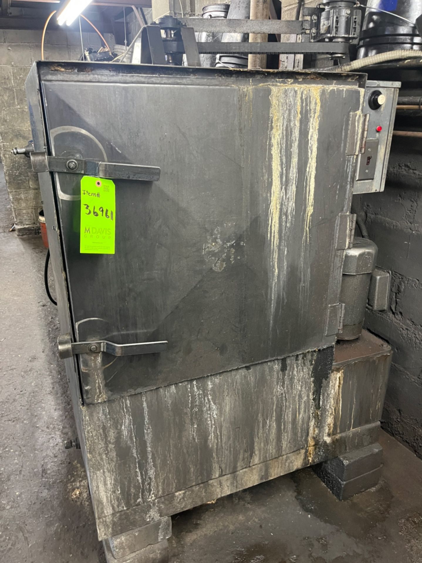 HEATED PARTS WASHER CABINET