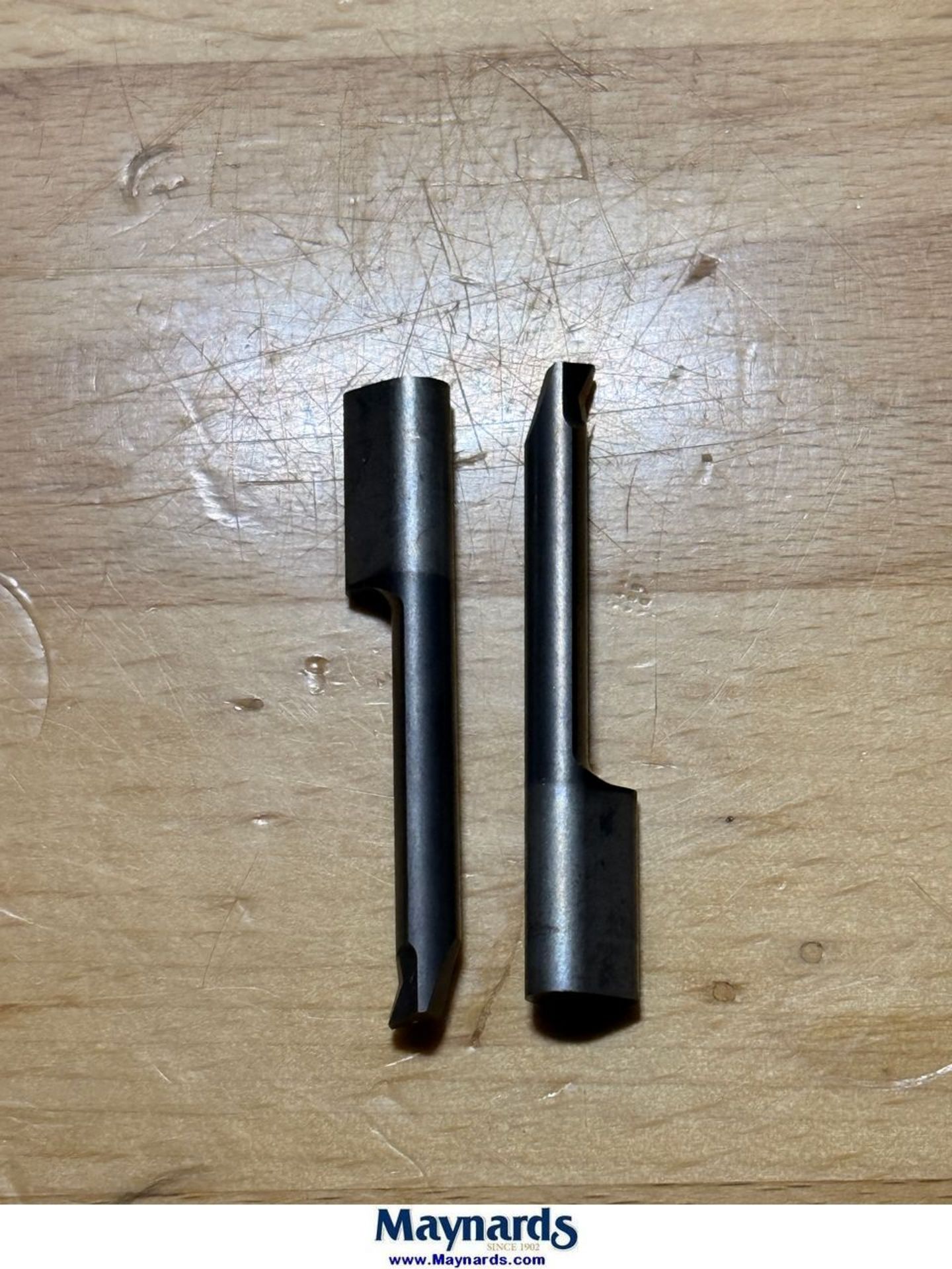 { Group of lots: 183, 184 } (1) Lot of Assorted carbide slitting saw ...