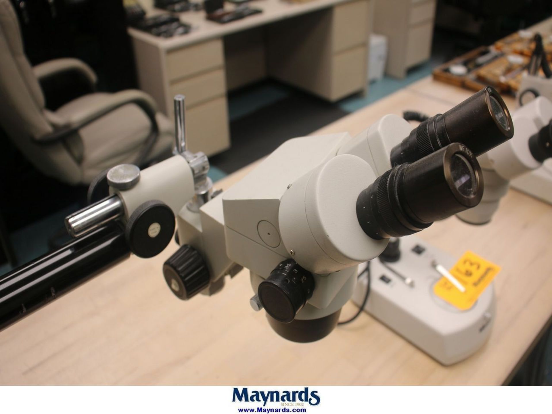 NuLine Professional Microscope