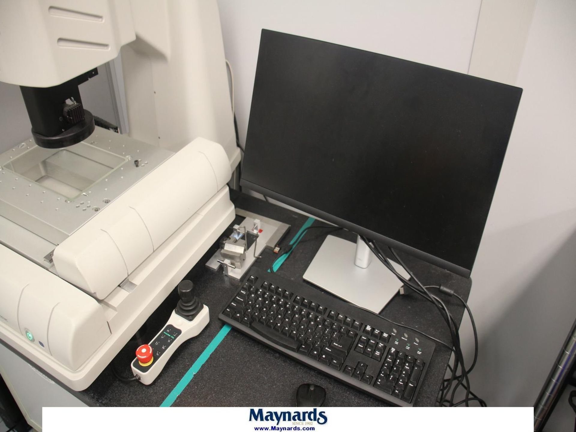 Micro-Vu Model Vertex 251HC Optical Measurement System 10" x 6" x 6 ...