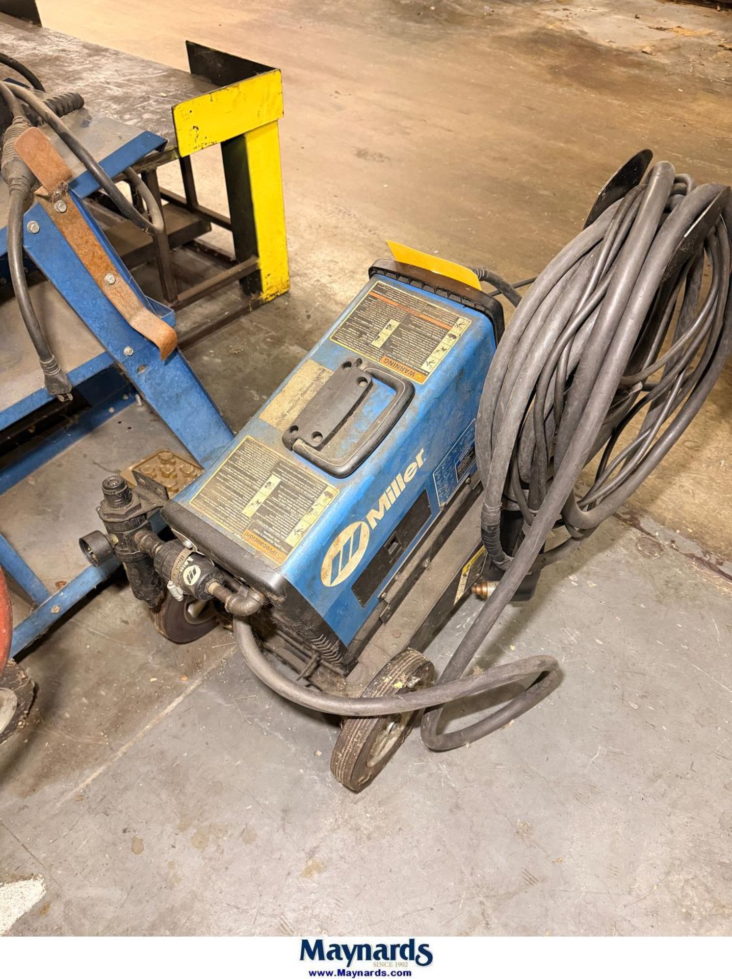 Miller Spectrum 875 Plasma Cutter 90-120 (PSI) (621-827 kPa)