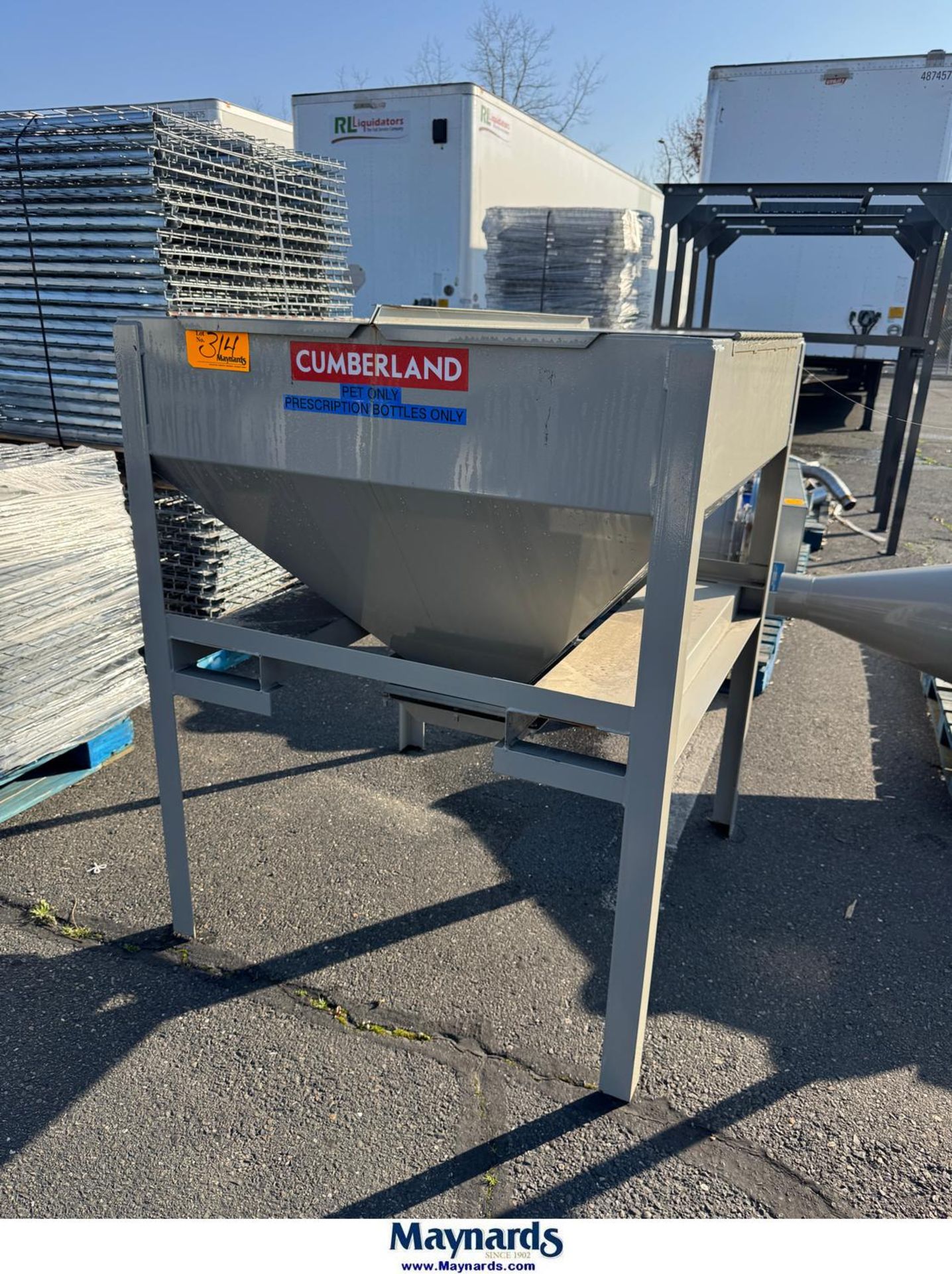 Cumberland Box Funnel Overall Dimensions: 44" x 44" x 54" [Loc: 500 ...