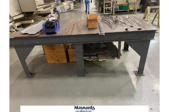 (1) 4' x 8' Matel table