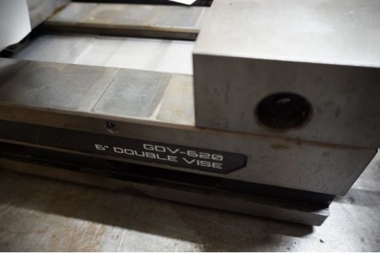 GLACERN GDV-620 6" DOUBLE STATION MACHINE VISE, WITH SPEED CRANK AND ...