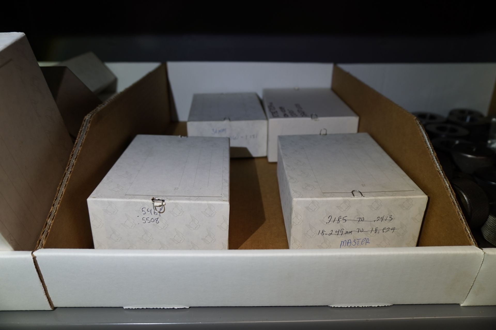 CONTENTS OF TWO SHELVES IN INSPECTION ROOM CABINET TO INCLUDE: LARGE ...