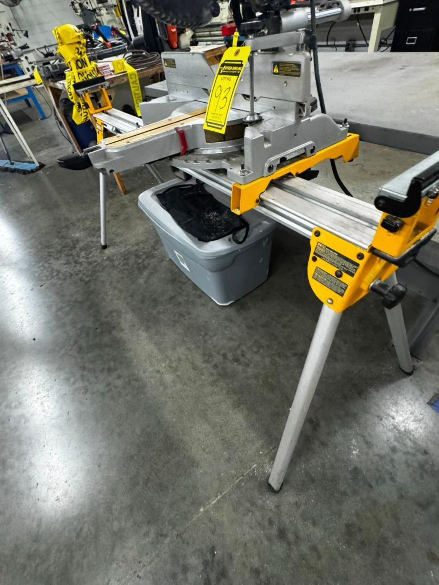Dewalt Double Bevel Sliding Compound Miter Saw, Model DW718, w/ Miter ...