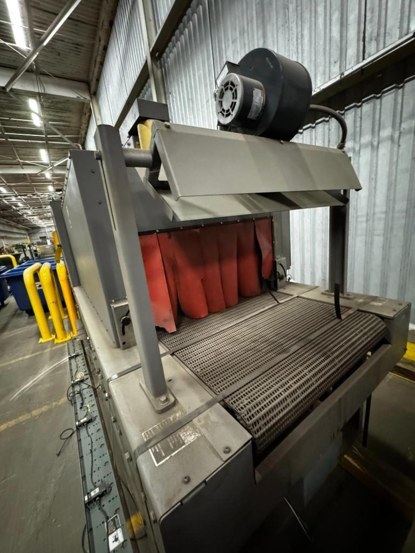 Arpac Shrink Wrapper Machine Bundles and Heat Tunnel, 3-Phase, 460 Volt ...