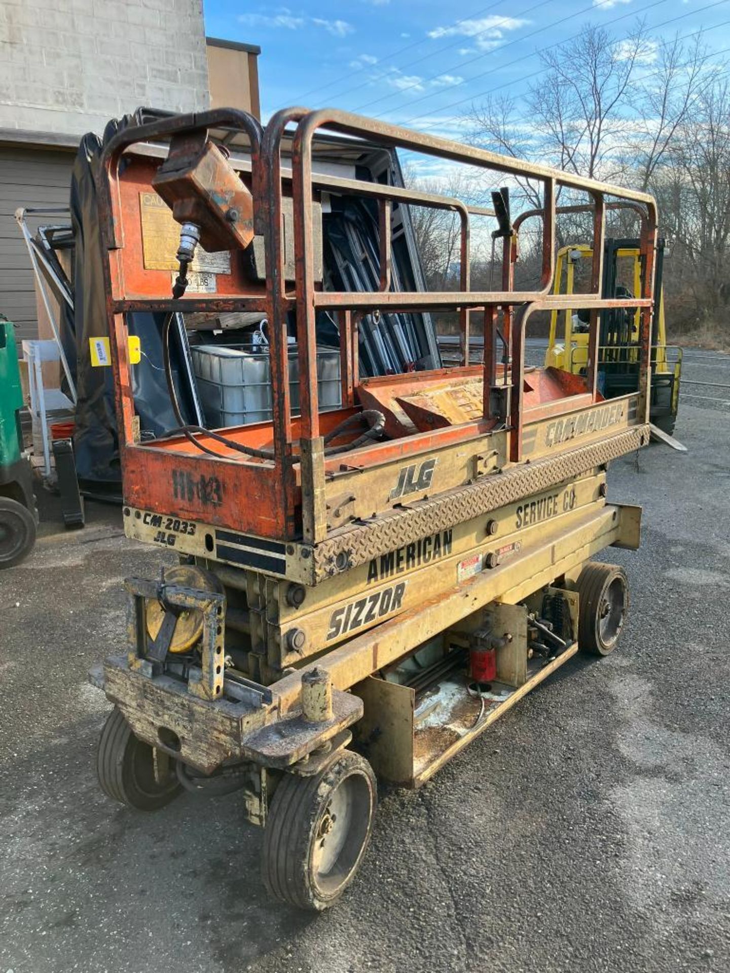 JLG Commander Scissor Lift, Model Cm-2033, S/N C019696-0200019480, 750 ...