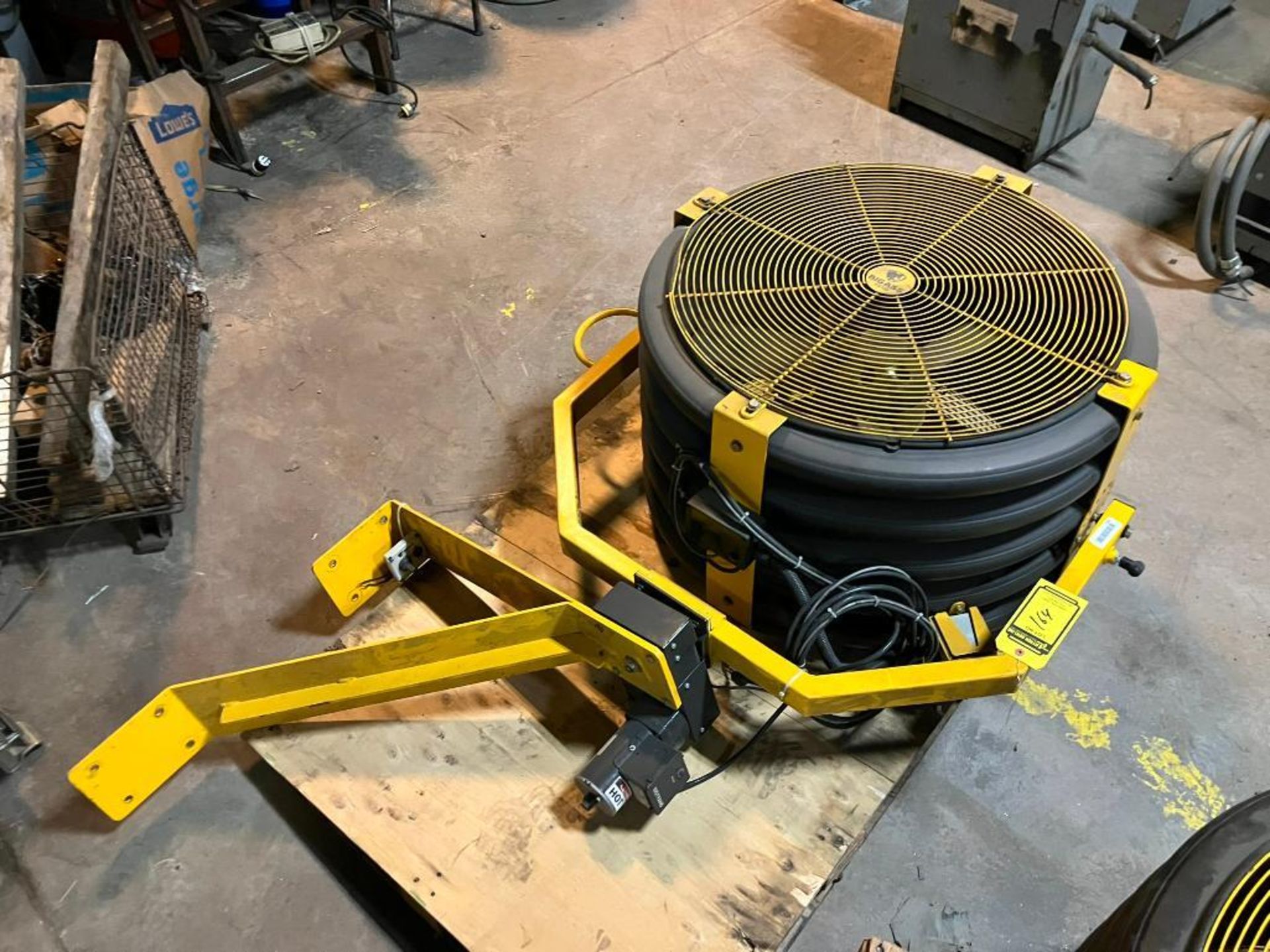 { Choice of lots: 164, 165, 166, 167, 168 } Wall Mounted 30" Big Ass Fan