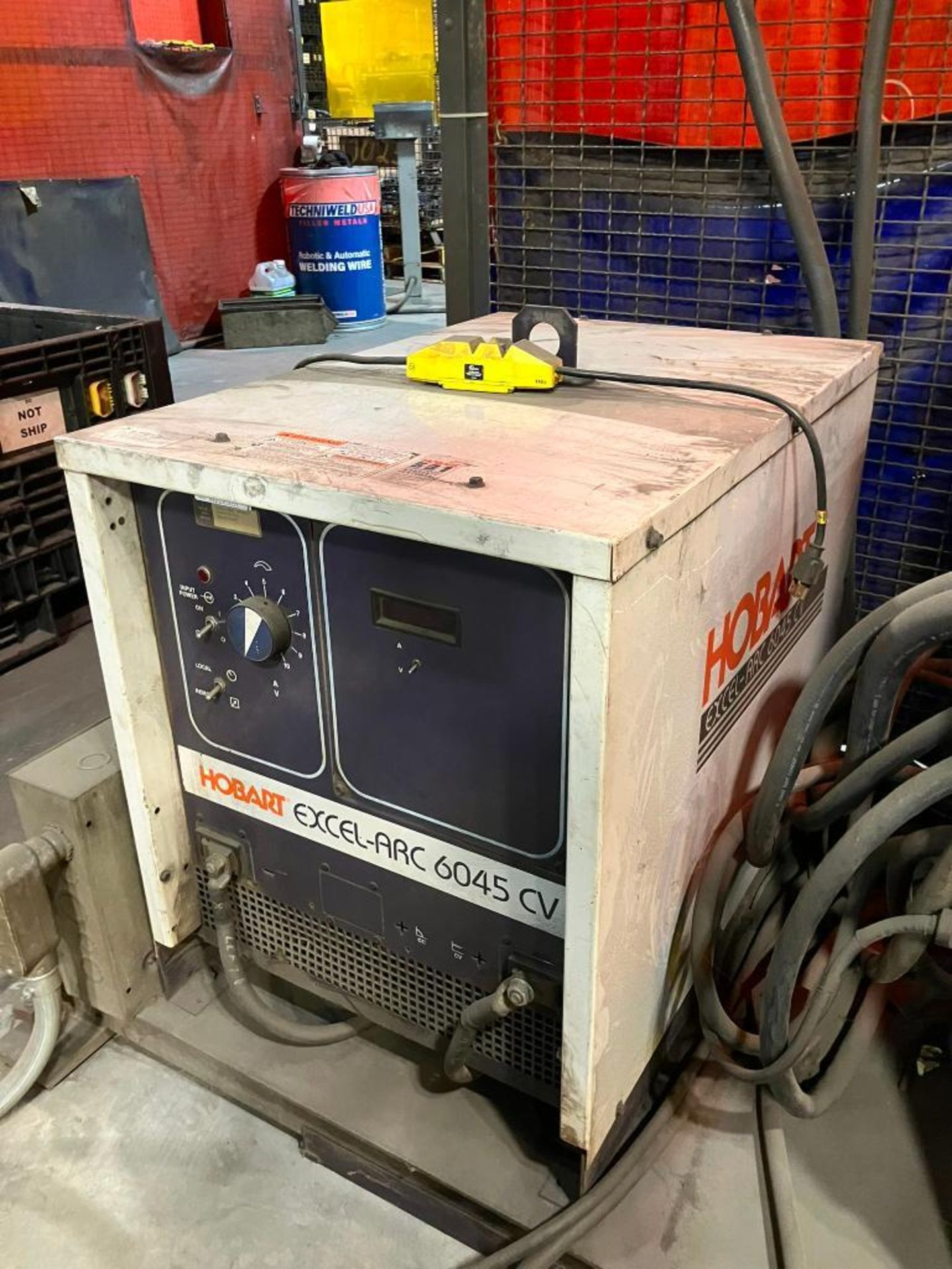 Welding Cell Consisting of Motoman SK16 6-Axis CNC Robot w/ Yasnac SRC ...