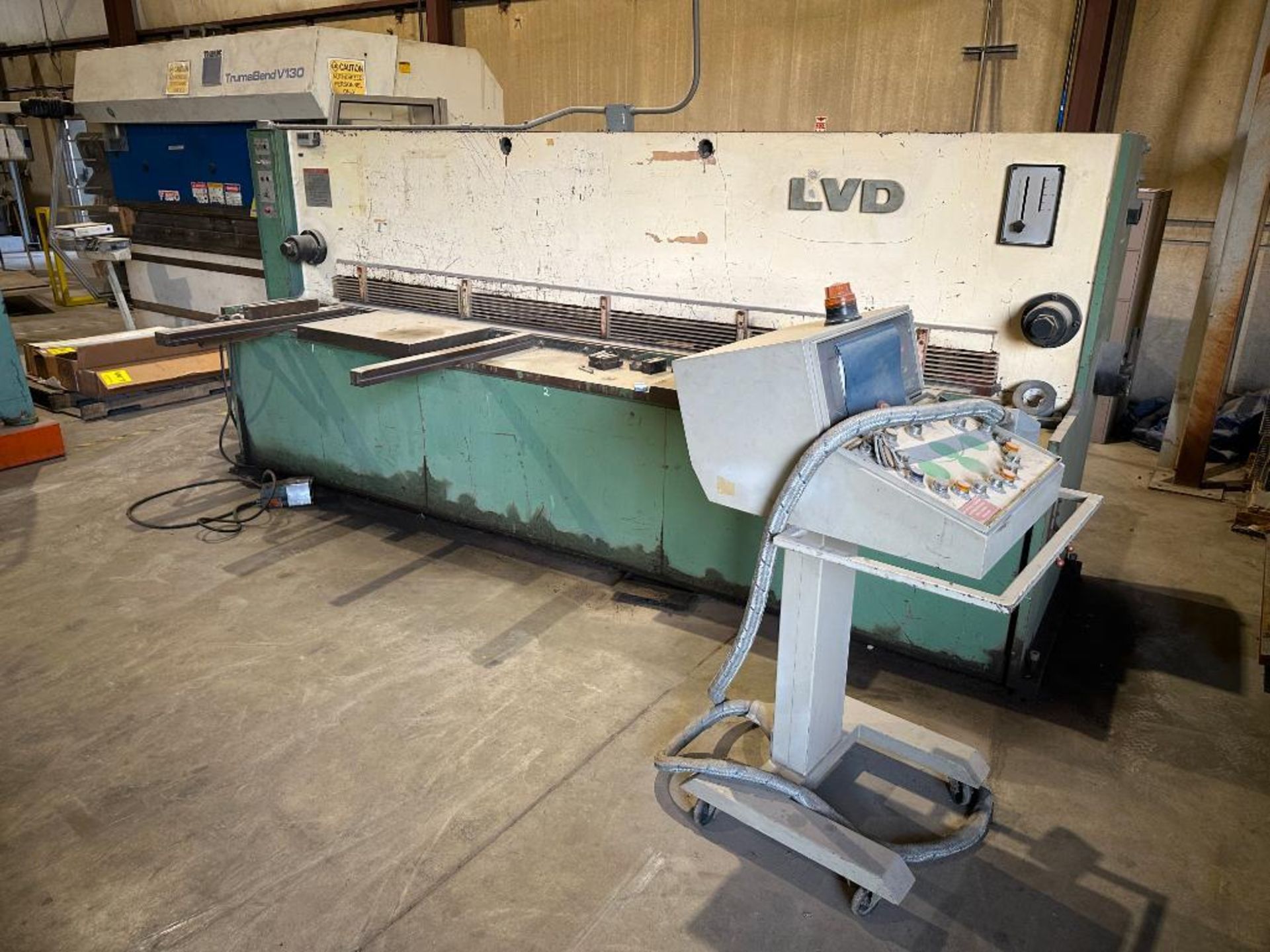 LVD Hydraulic Power Squaring Shear, Type: 10 VH 25, S/N 8570, 10' Bed ...