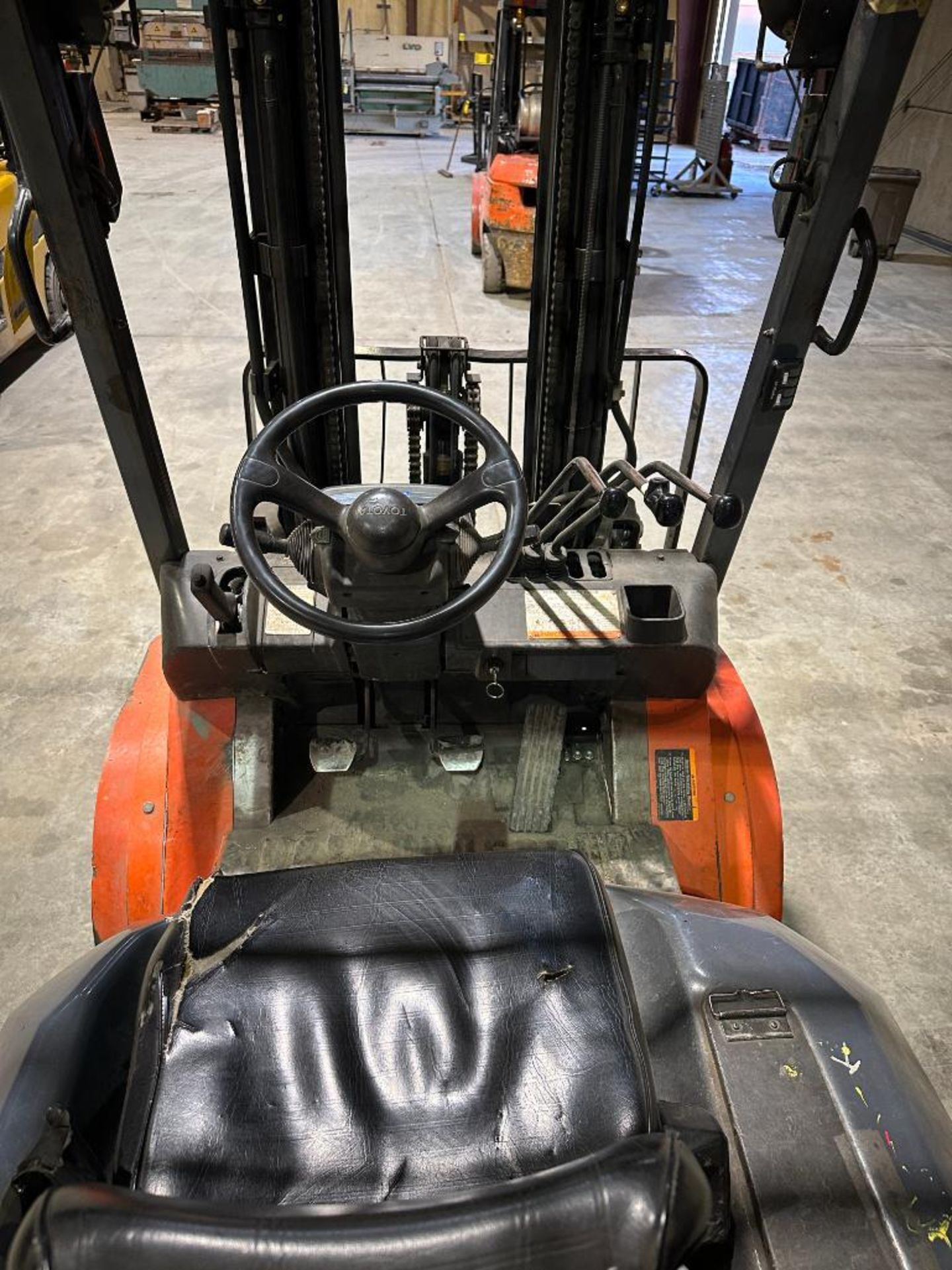 2005 Toyota 5,000 LB. Capacity Forklift, Model 7FGU25, S/N 78069, Lever ...