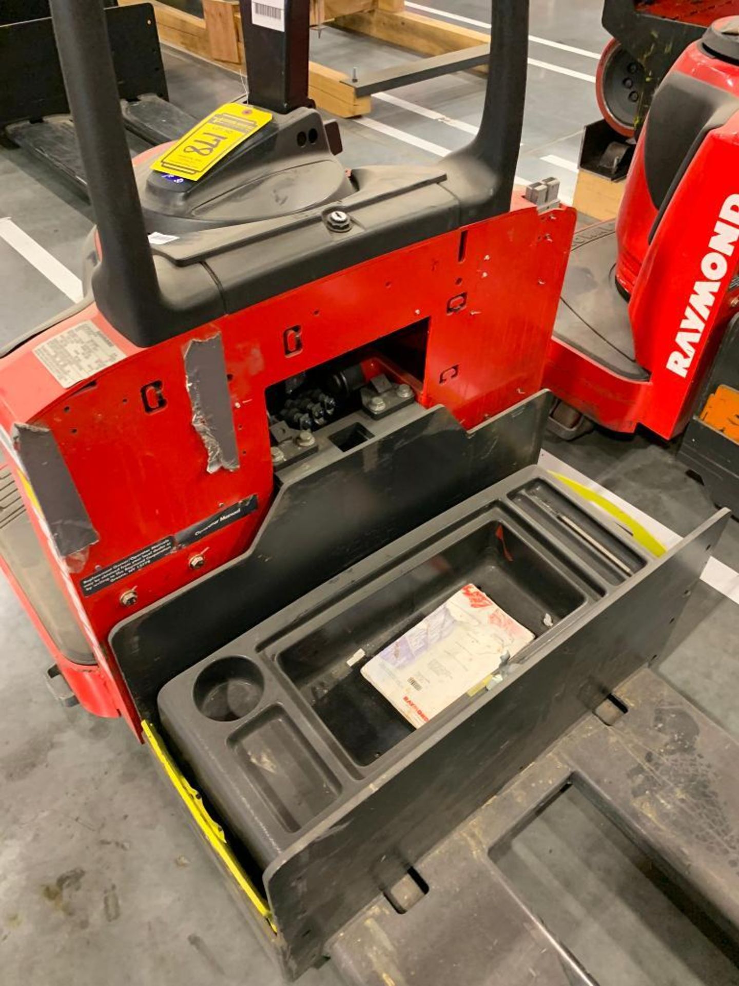 2017 Raymond 8,000 LB. Capacity Electric Walkie/ Rider Pallet Truck ...