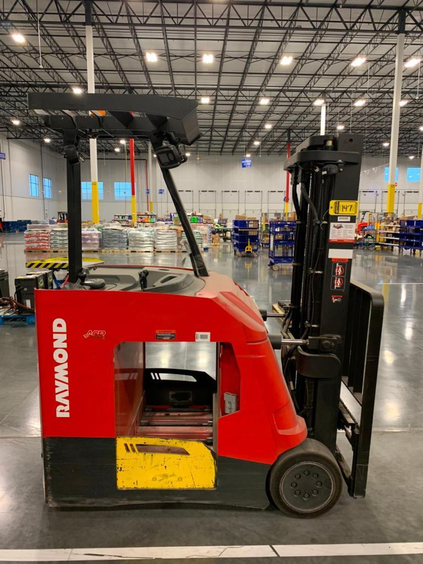 2021 Raymond 4,000 LB. Capacity Electric Stand-Up Forklift, Model 425 ...