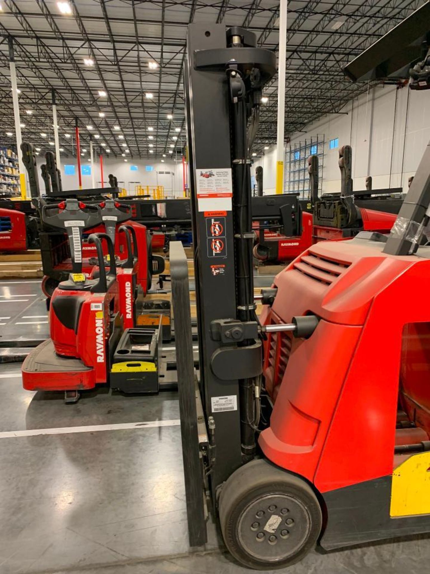 2021 Raymond 4,000 LB. Capacity Electric Stand-Up Forklift, Model 425 ...