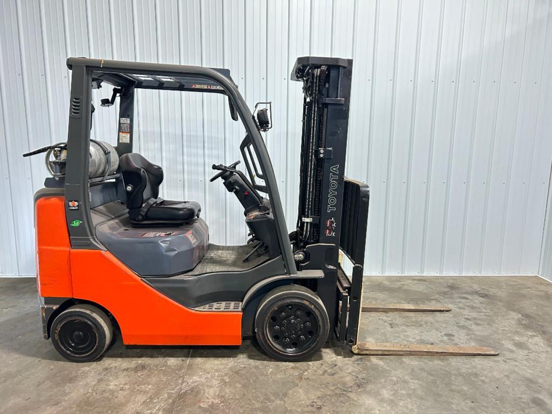 2017 Toyota 5,000-LB. Capacity Forklift, Model 8FGCU25, S/N 83836, LPG ...